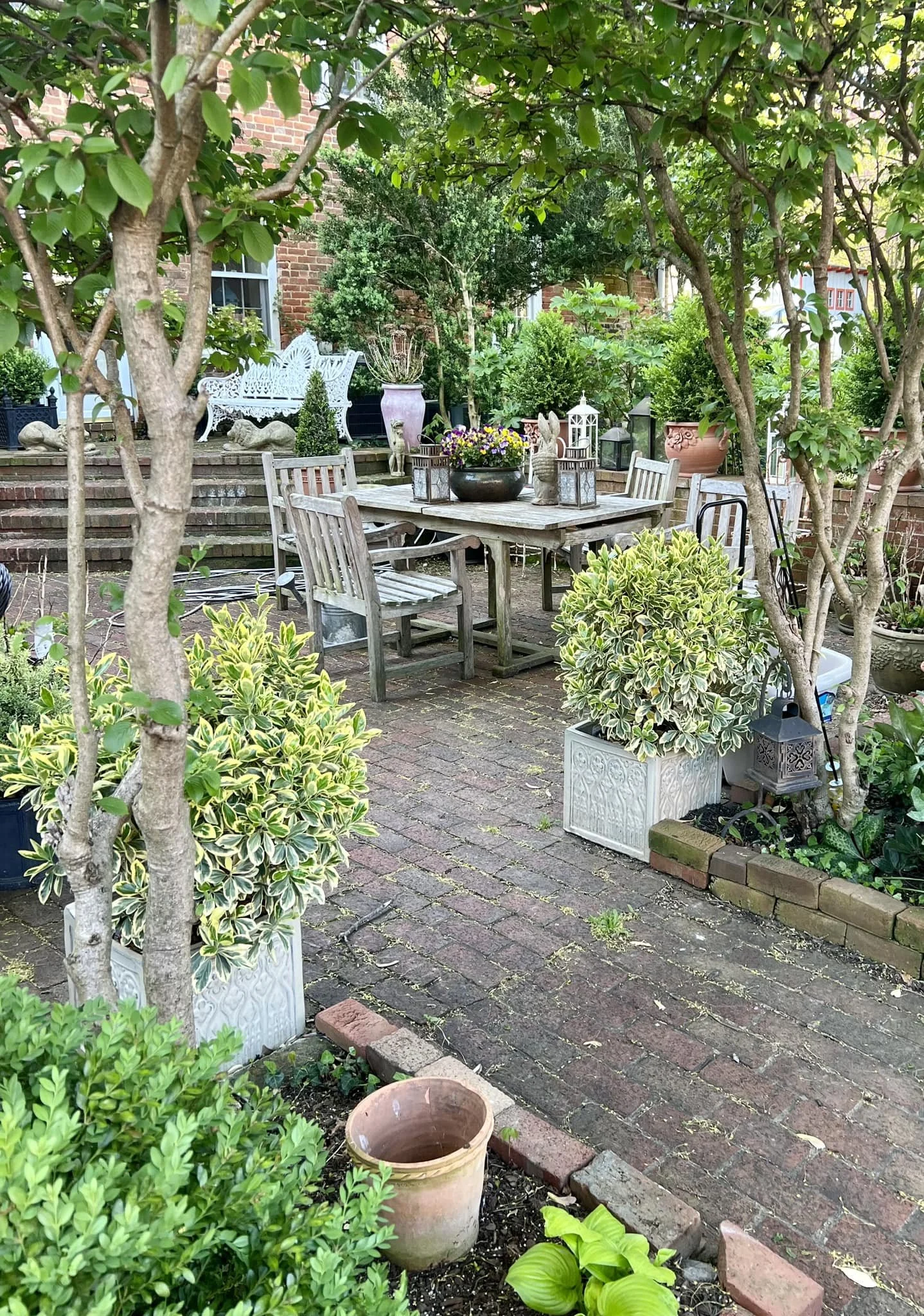 Back Alley Garden Tour & Tea — %about