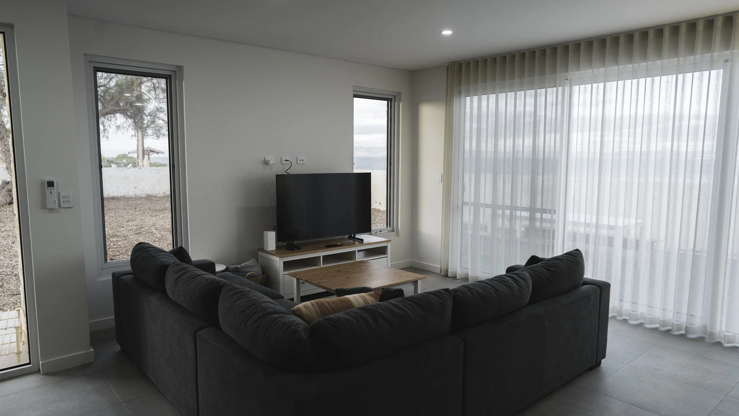 Point Lowly Cottages — Kata & Belle