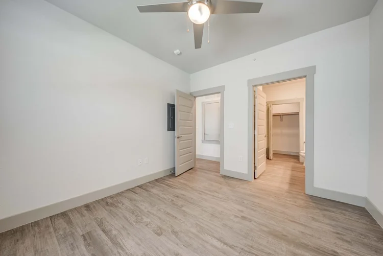 Pearl Point — RR Living