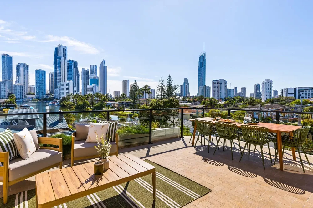 Win a $10.2M Surfers Paradise Complex | RSL Art Union 425
