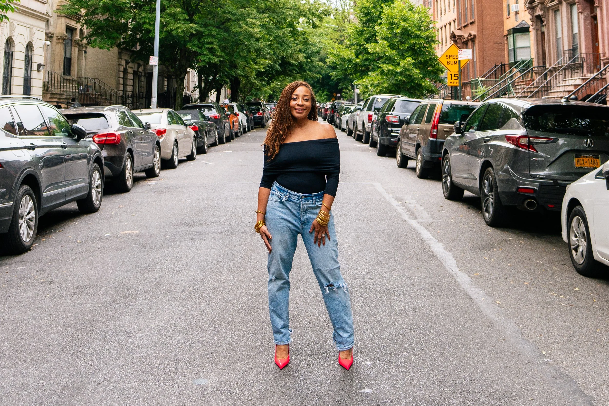 Biography — DR. DIA BRYANT