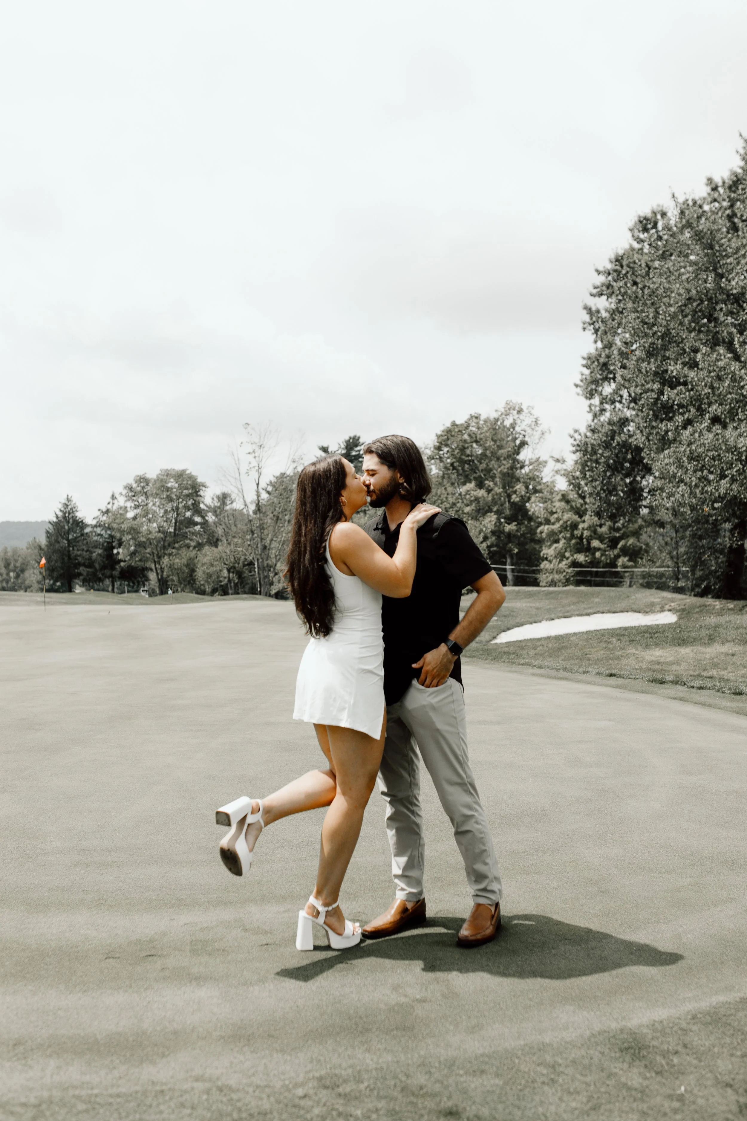 Documentary Style Wedding Photography | Jenna Leix Photography