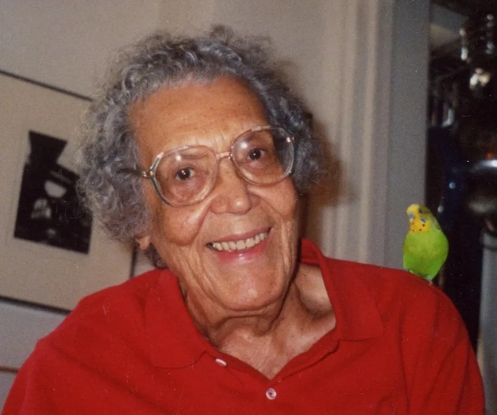 Elizabeth Catlett — Sragow Gallery