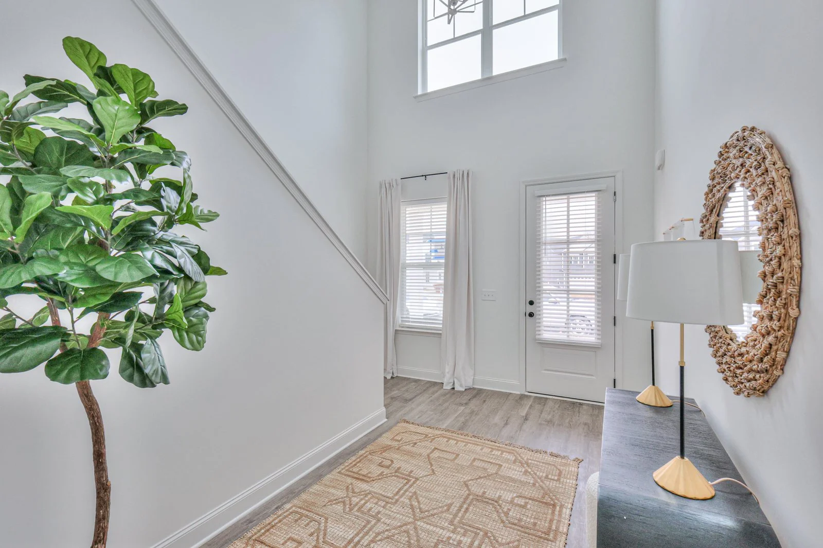 Gallery — Lakeside Residences