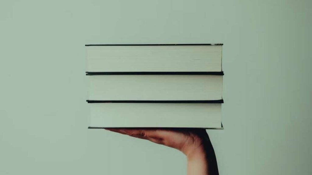 What Does A Publisher Do? An Insider's Perspective — Leaders Brands