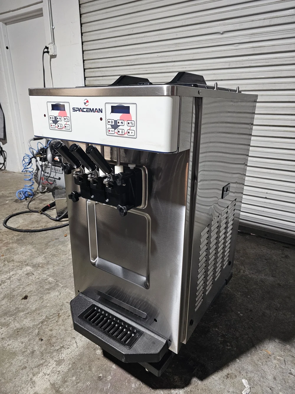 Refurbished Frozen Drink Machines, New & Used Slushy, Margarita ...