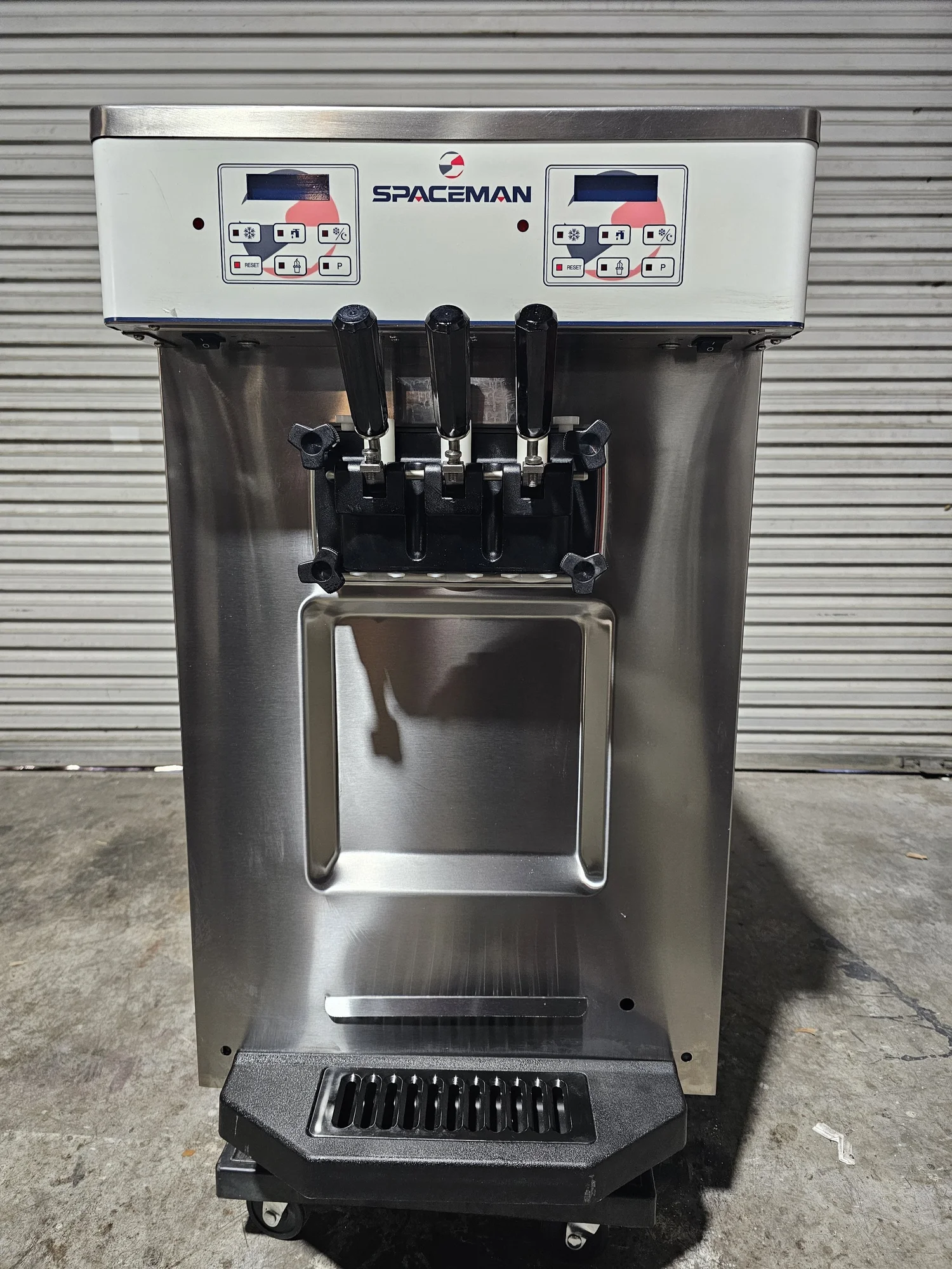 Refurbished Frozen Drink Machines, New & Used Slushy, Margarita ...