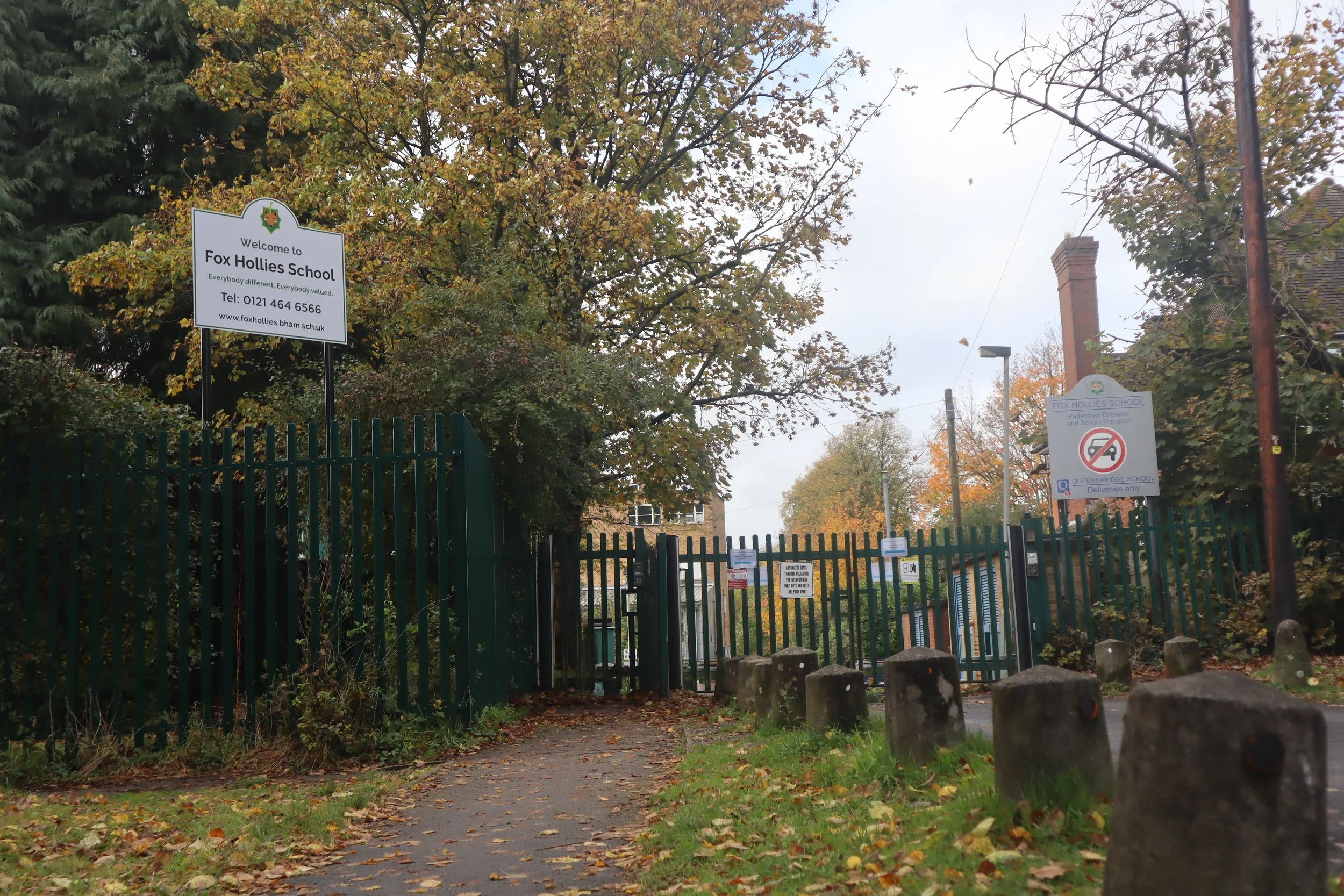 Contact — Fox Hollies