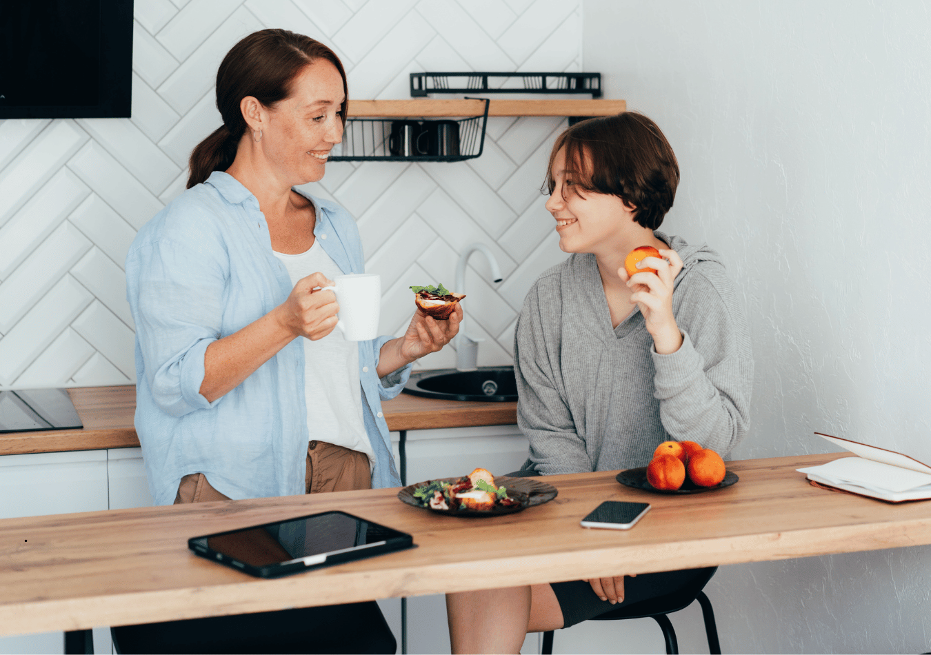 Setting Boundaries in Motherhood Without Guilt: A Guide for Moms ...