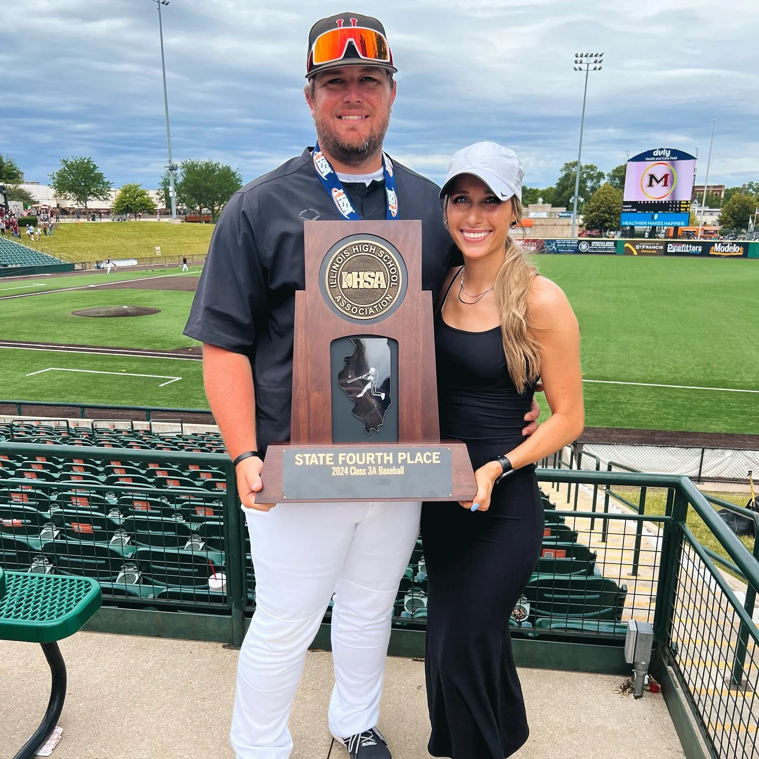 Team 1 — BUZZIN' BASEBALL