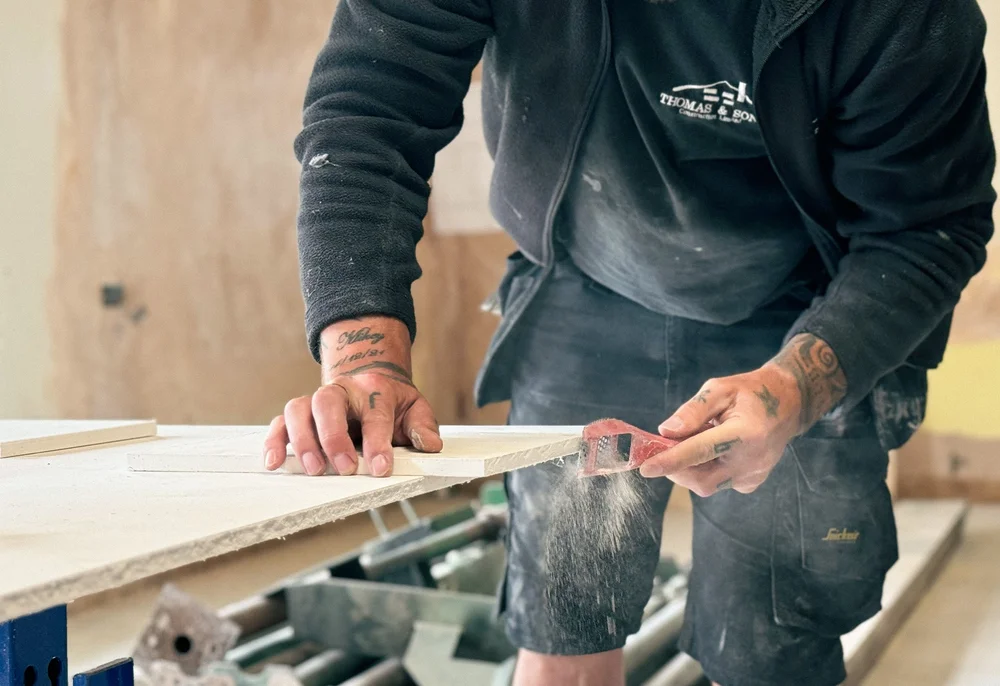 Thomas & Sons Construction Ltd