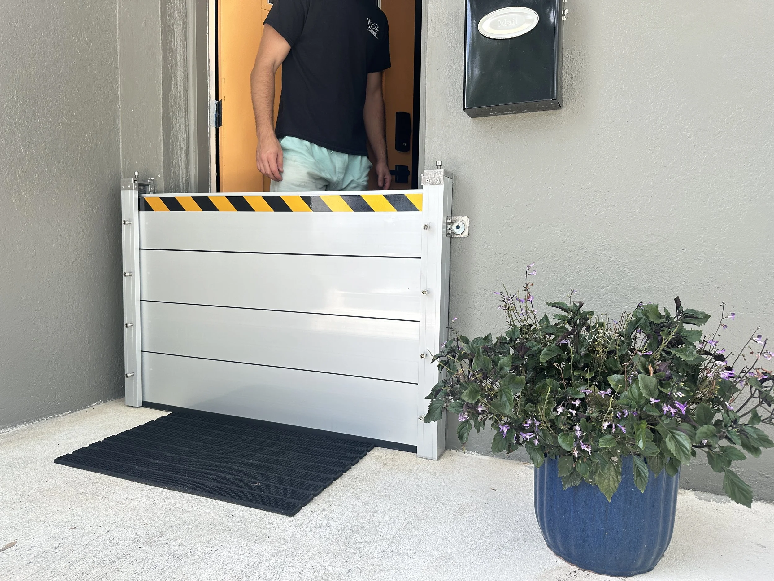 High-Quality Flood Gates — Products for Home & Business | Flood Guard ...