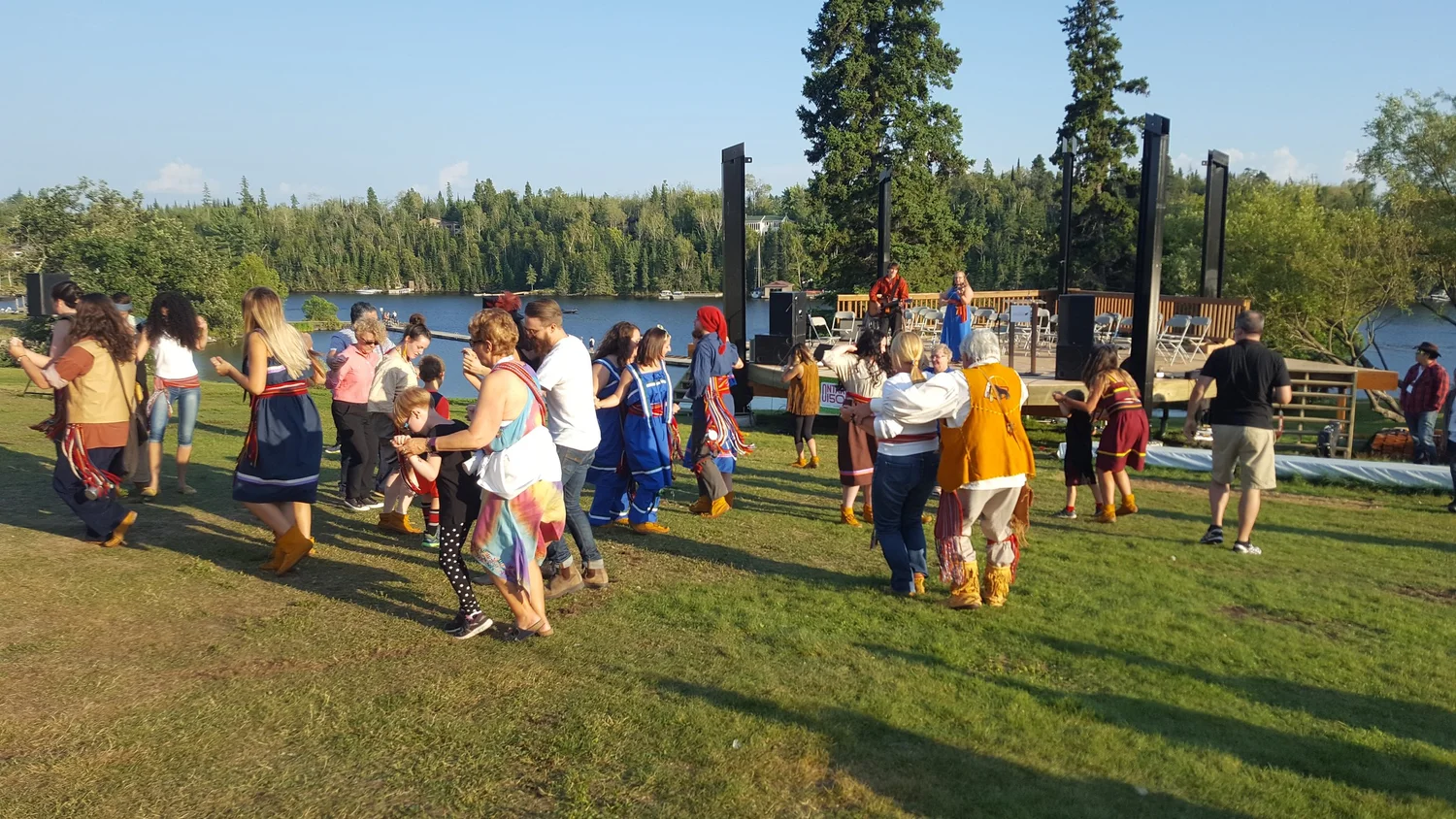 Community Programs and Services — The Northwestern Ontario Métis Community
