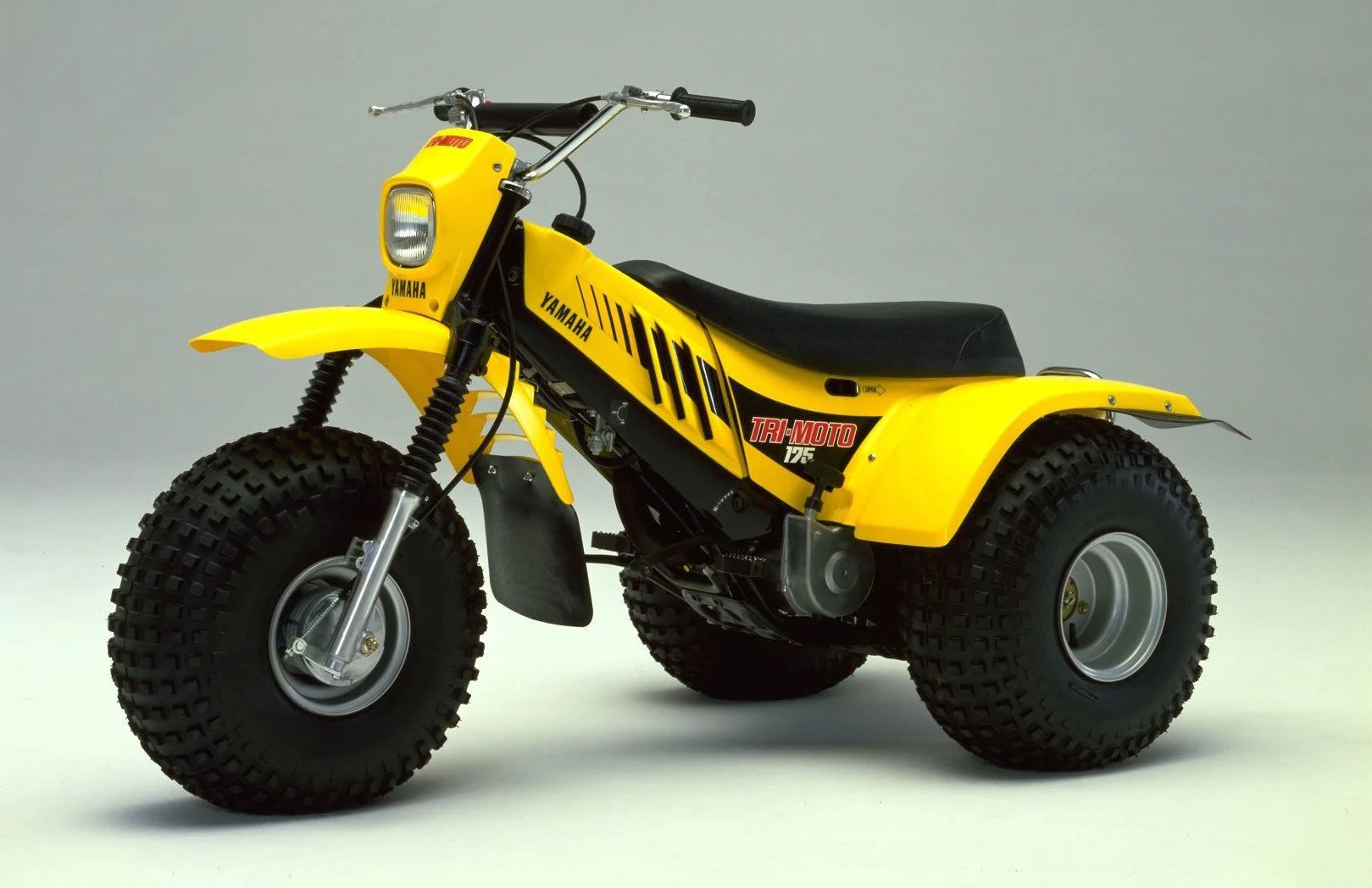 YAMAHA — THREEWHEELERMANUALS.COM