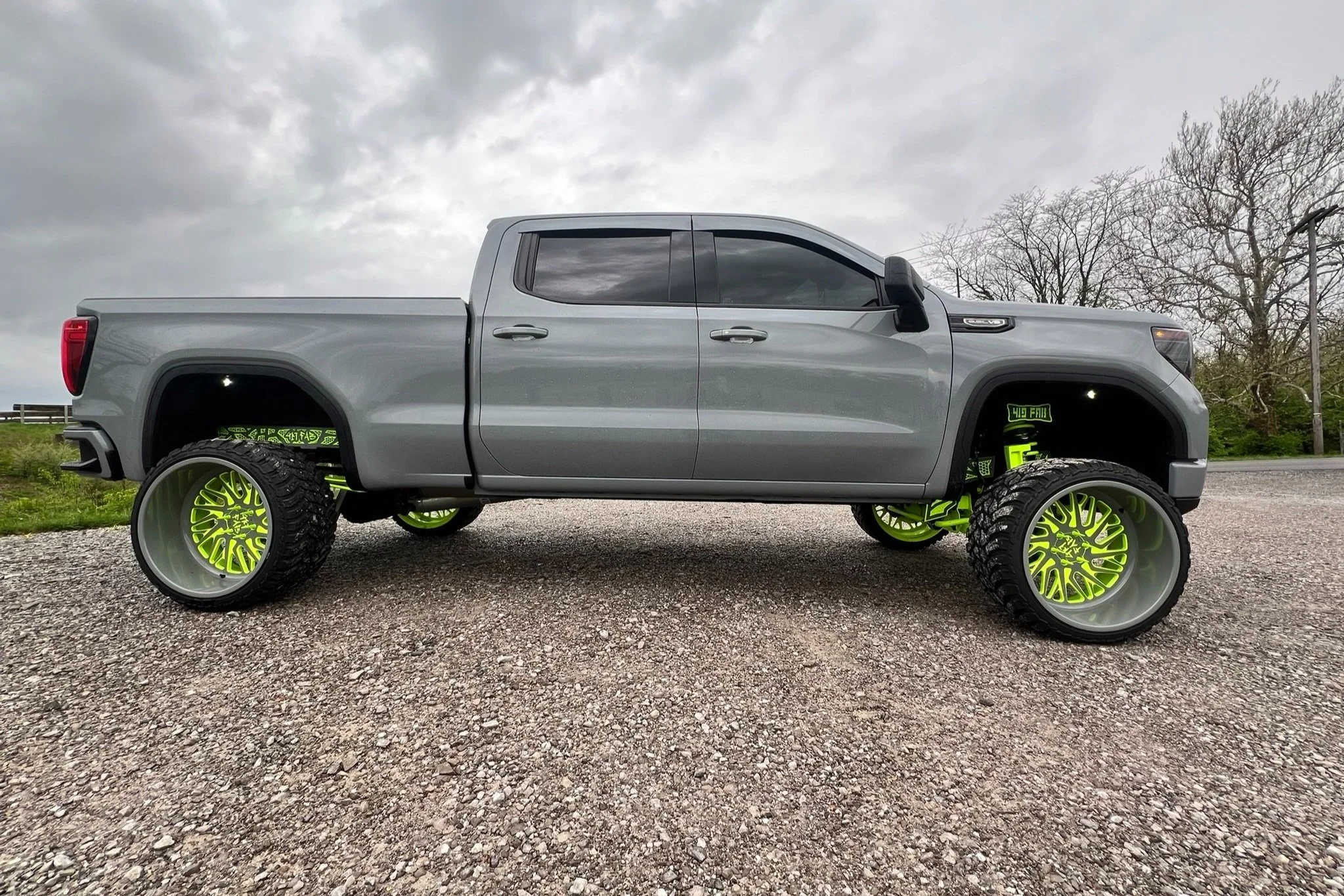 419 Fab | Explore Custom Truck Accessories Today