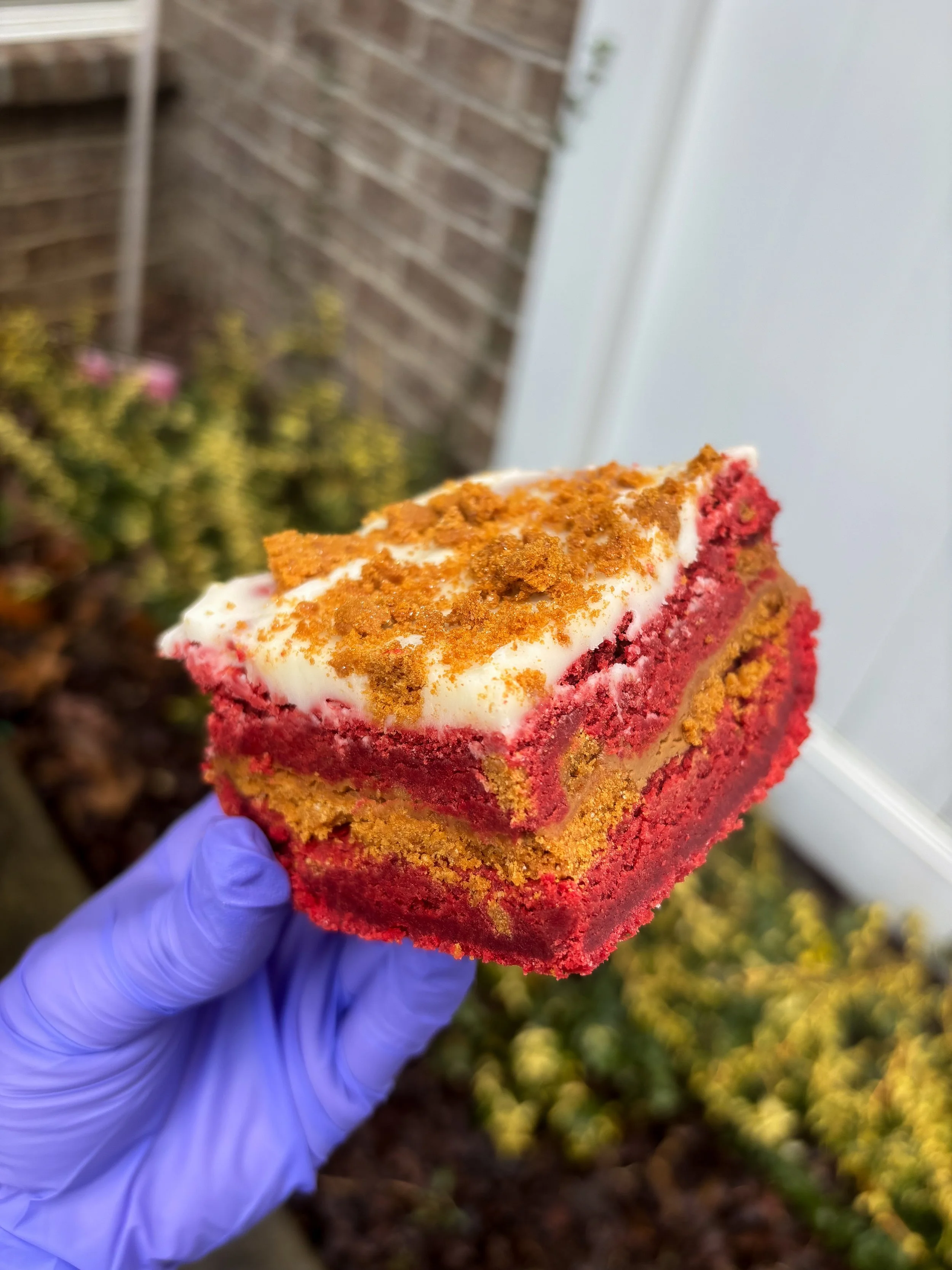 Red Velvet Cookie Butter Cookie Bar Recipe — Haley Sweet Treats