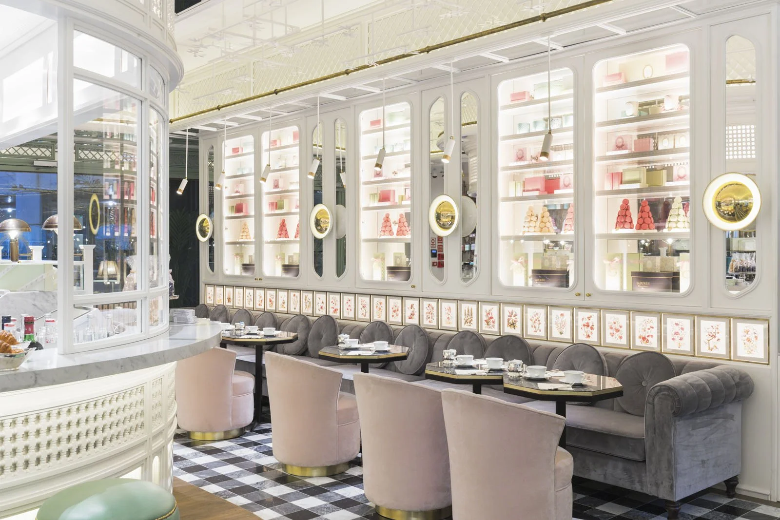 Ladurée EN — Vector Mais