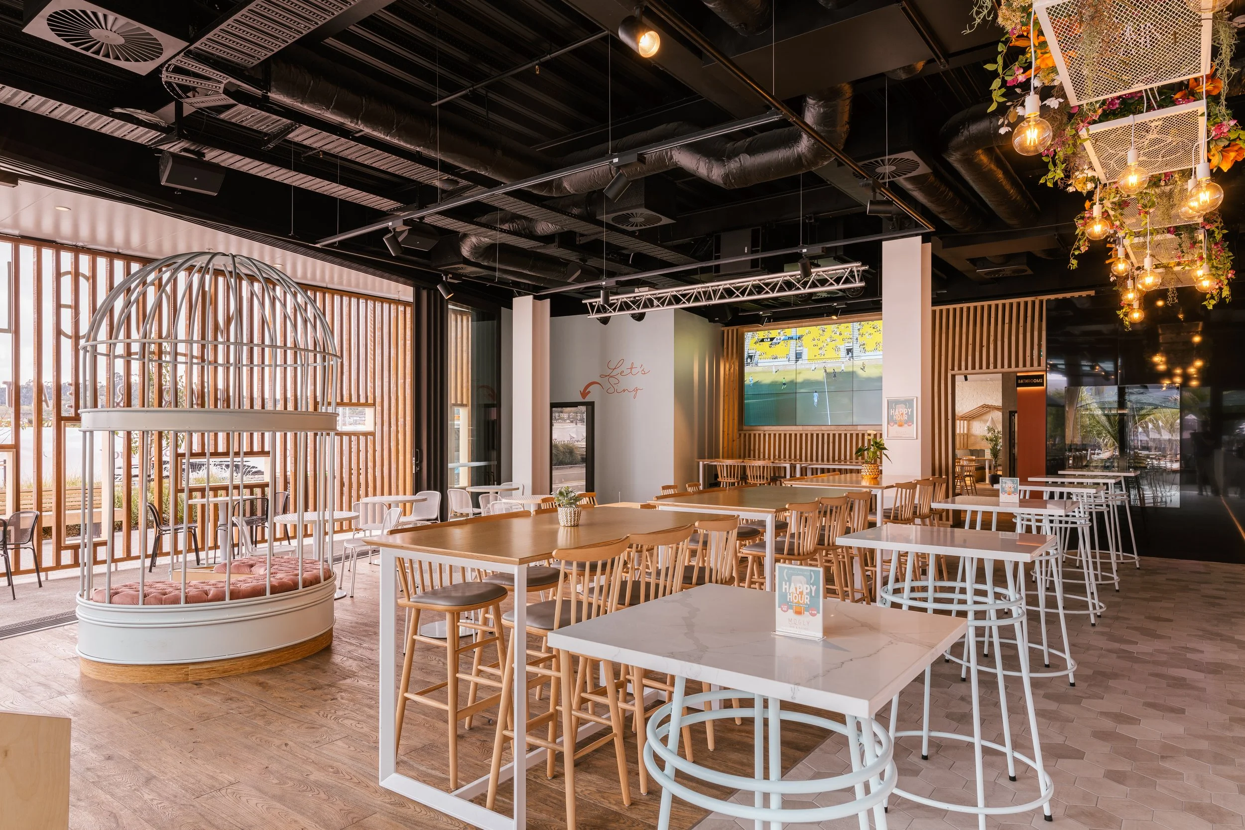 MOGLY BAR — CMP Interiors