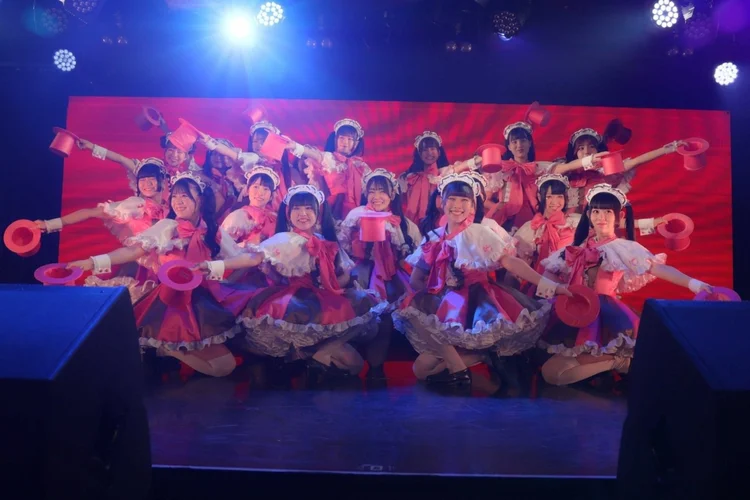 What is a Maid Cafe? Learn about its Origins in Japan’s Akihabara ...
