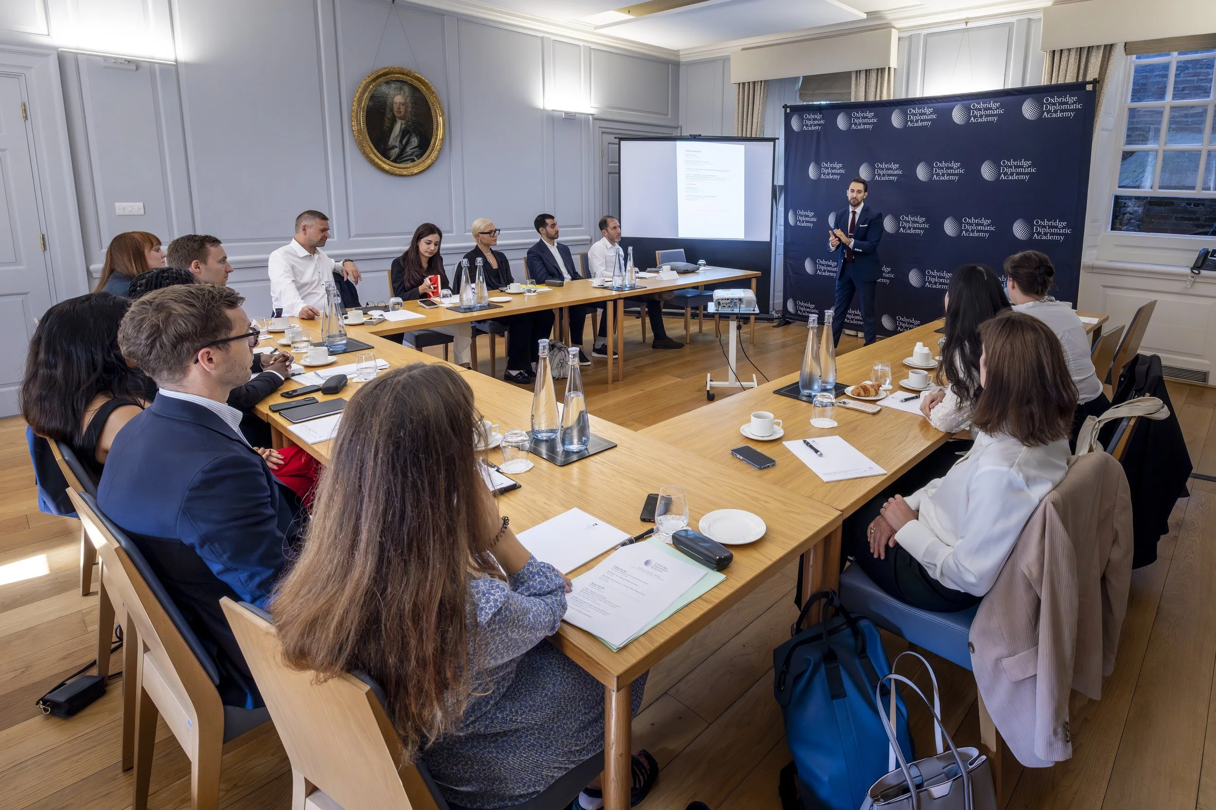 Oxbridge Diplomatic Academy