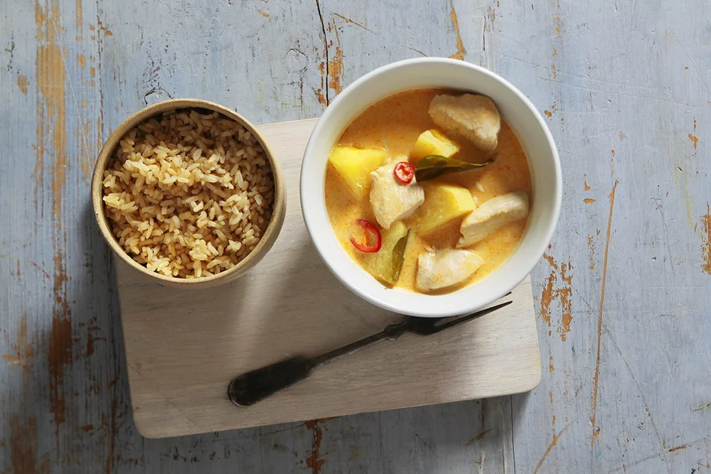 Pineapple, Sweet Chicken & Chilli Curry — Australian Pineapples