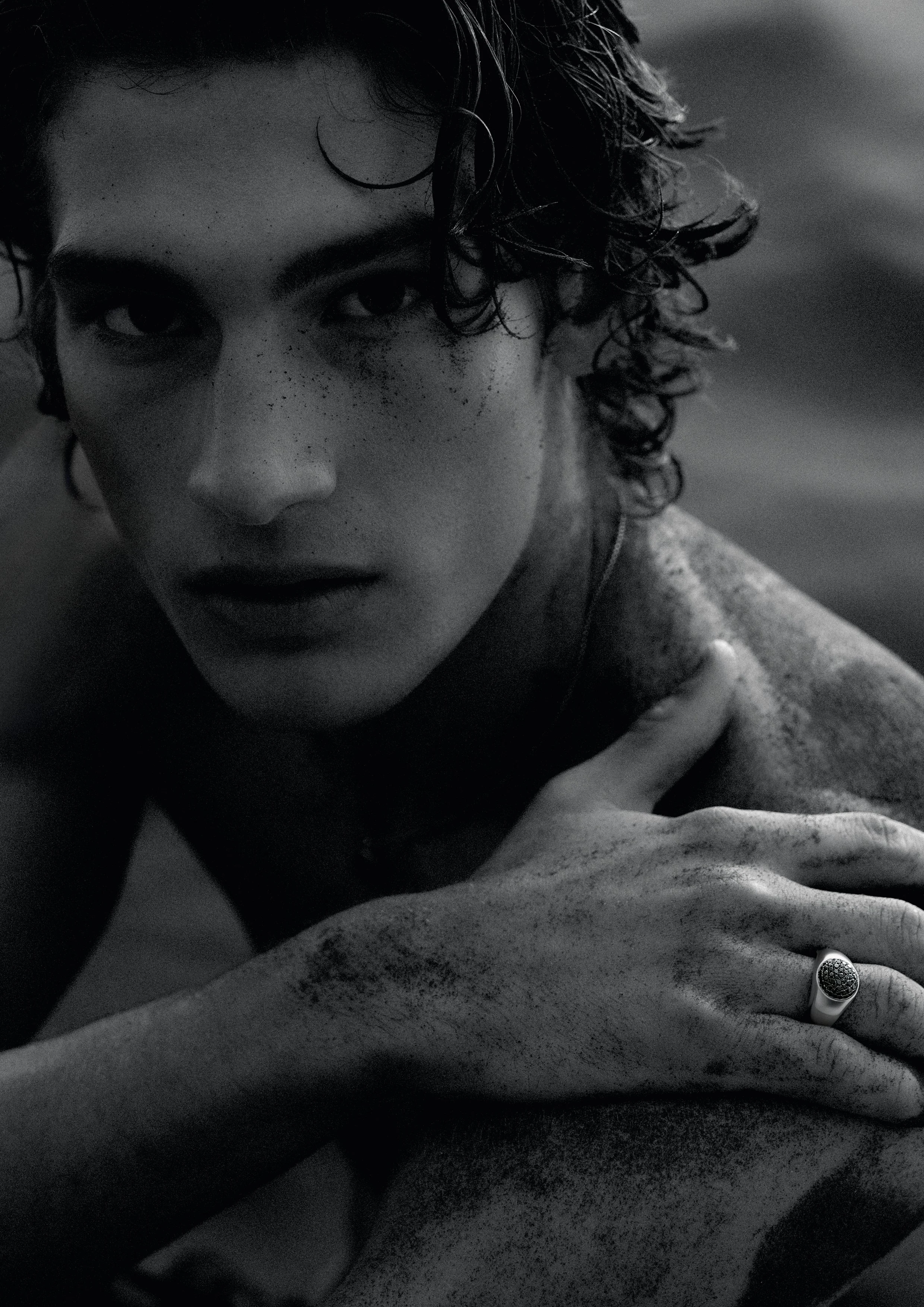GIORGIO ARMANI INTRODUCES ITS FIRST MEN’S FINE JEWELLERY COLLECTION ...