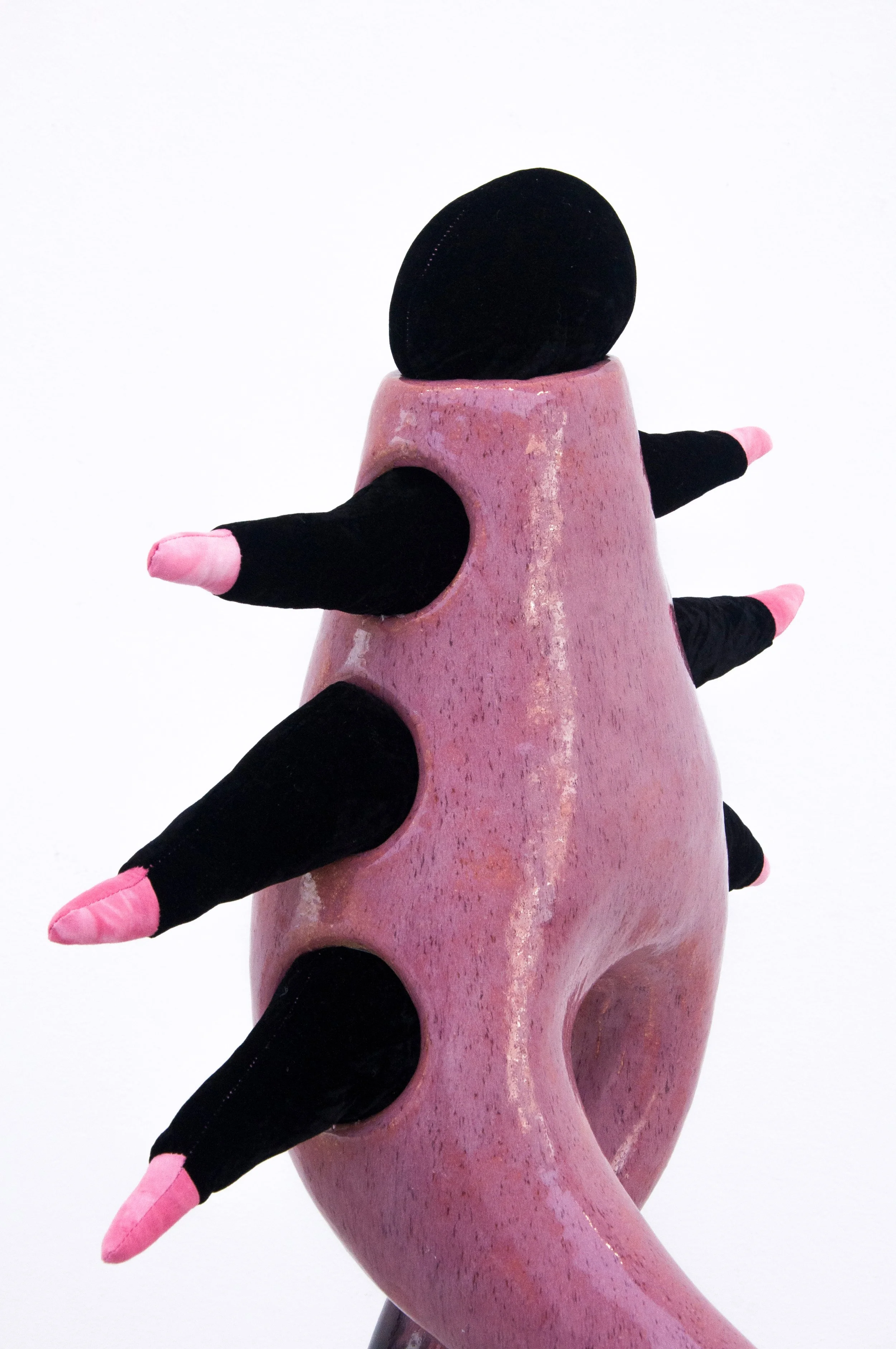 CERAMIC BRUSSELS IN ITS THIRD EDITION — Numéro Netherlands