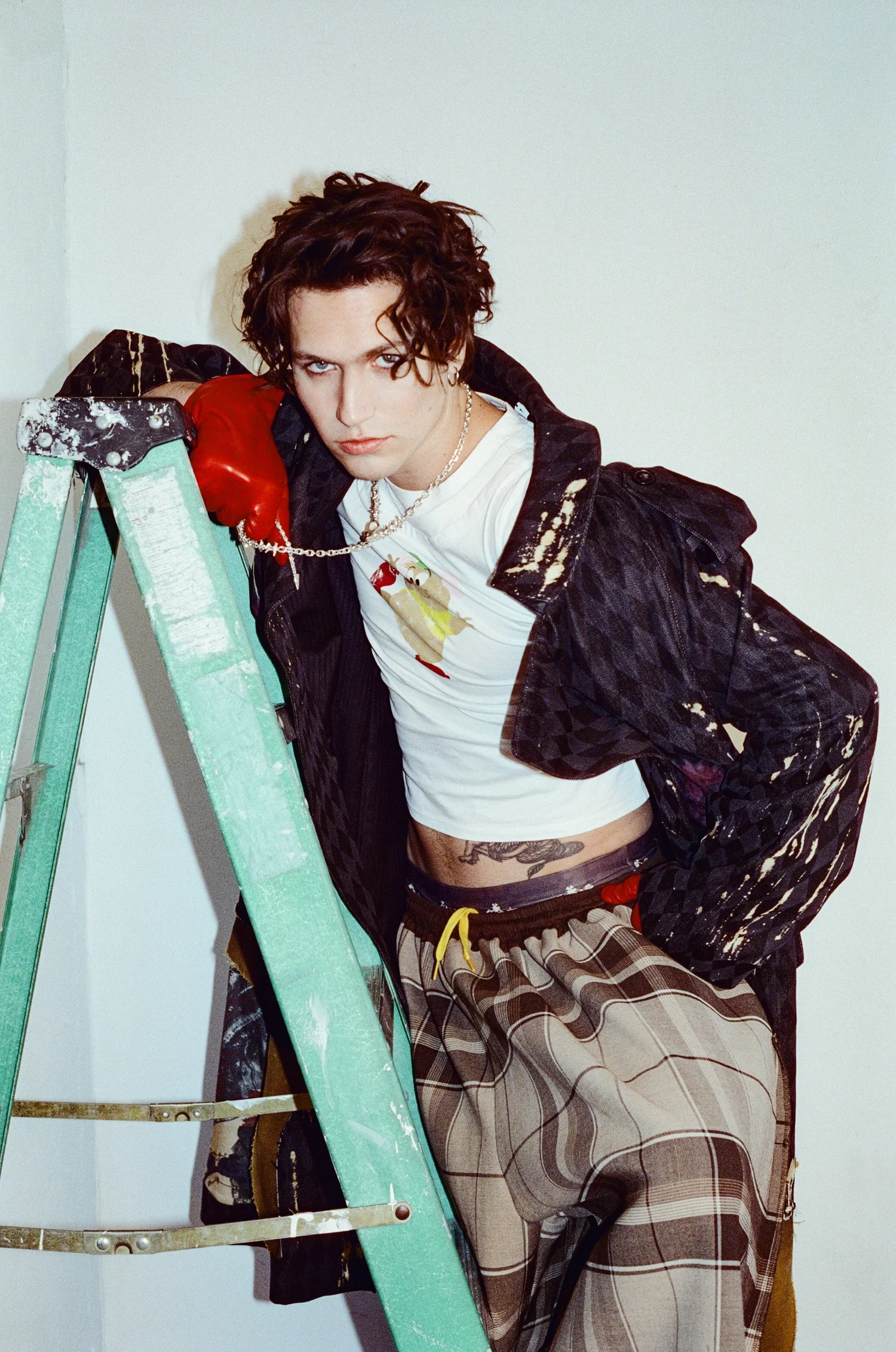 IN CONVERSATION WITH HUDDY — Numéro Netherlands