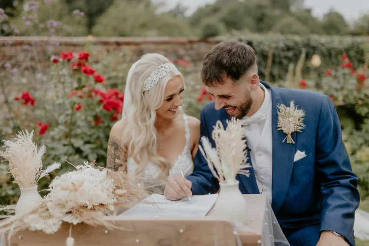 Flower Ideas for Your Barn Wedding — The Barns at Delbury Hall