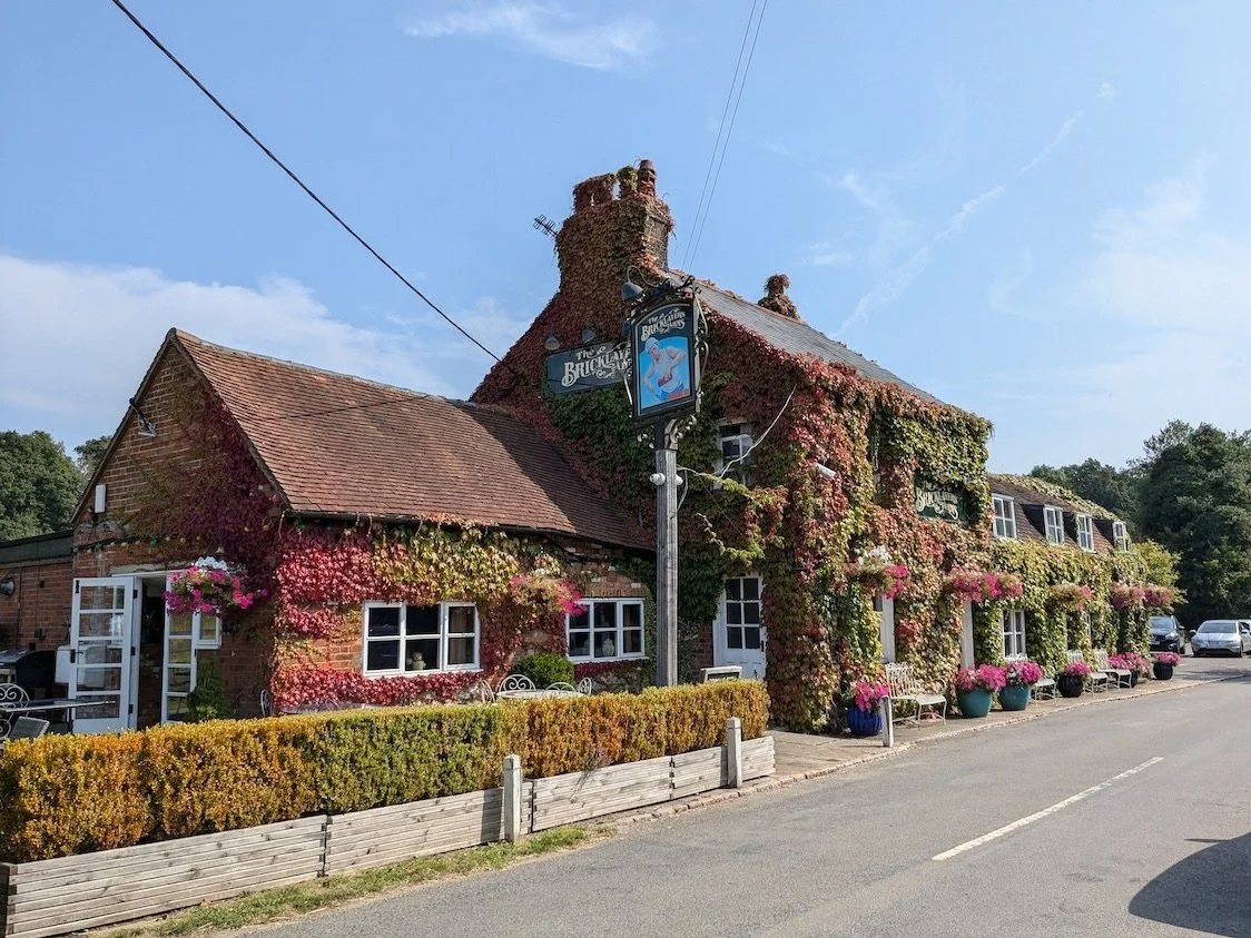 Flaunden's Pubs — Flaunden Village