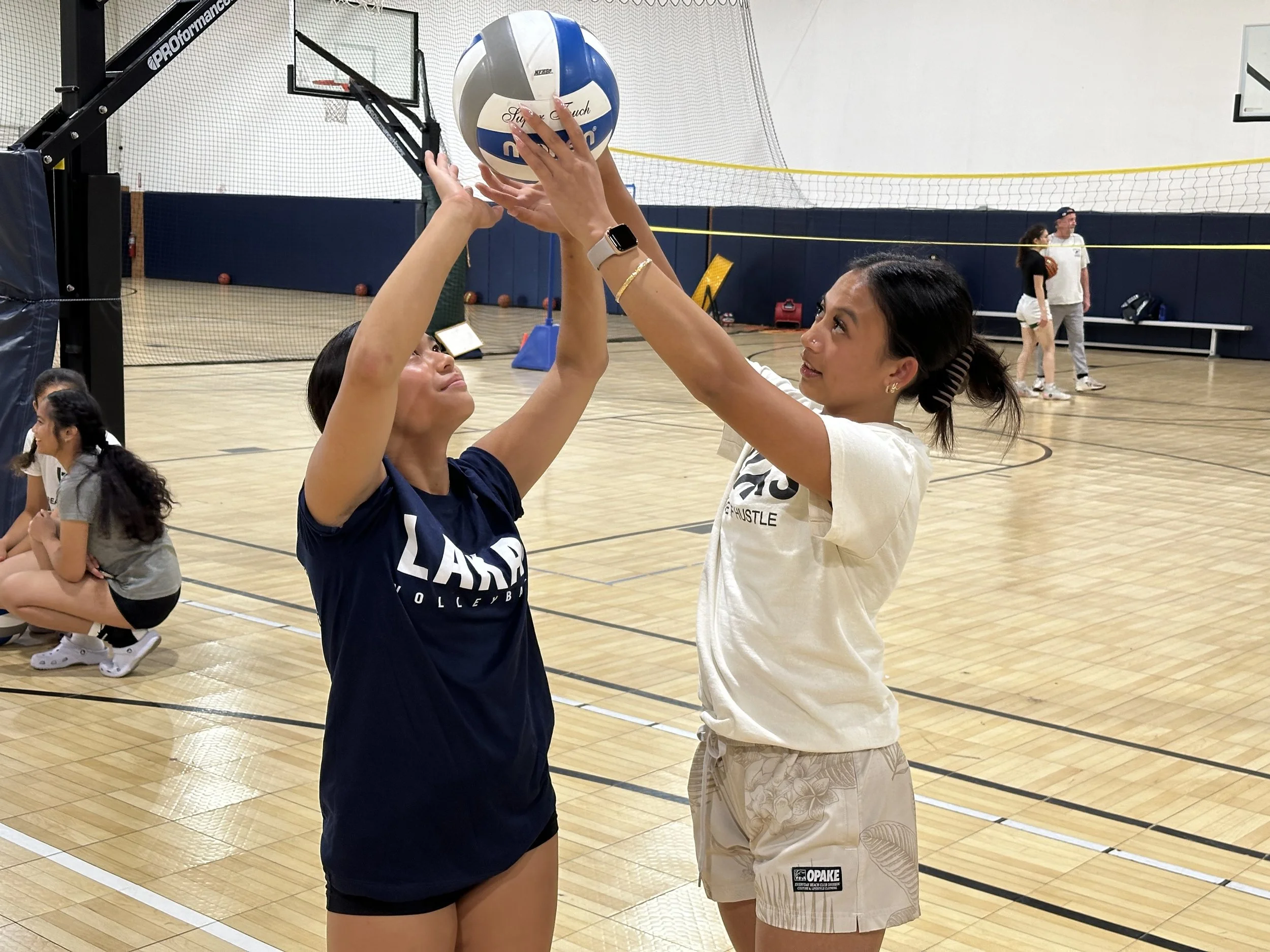 CAMPS AND CLINICS — LAKAS VOLLEYBALL