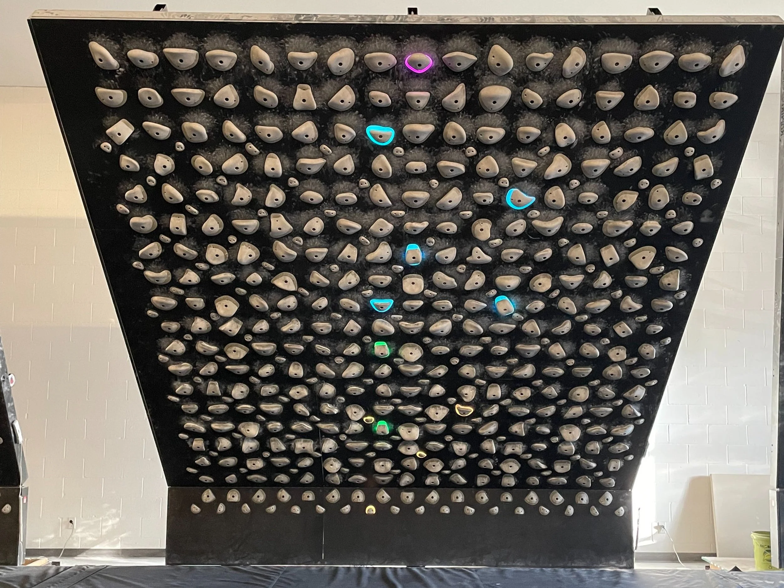 Amenities | Boardworks Climbing & Fitness