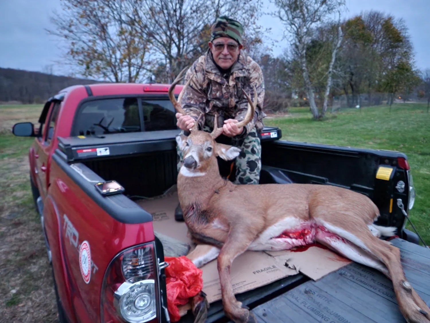 Guided Deer Hunts at Poomocook Hunting Preserve in Lebanon Connecticut ...