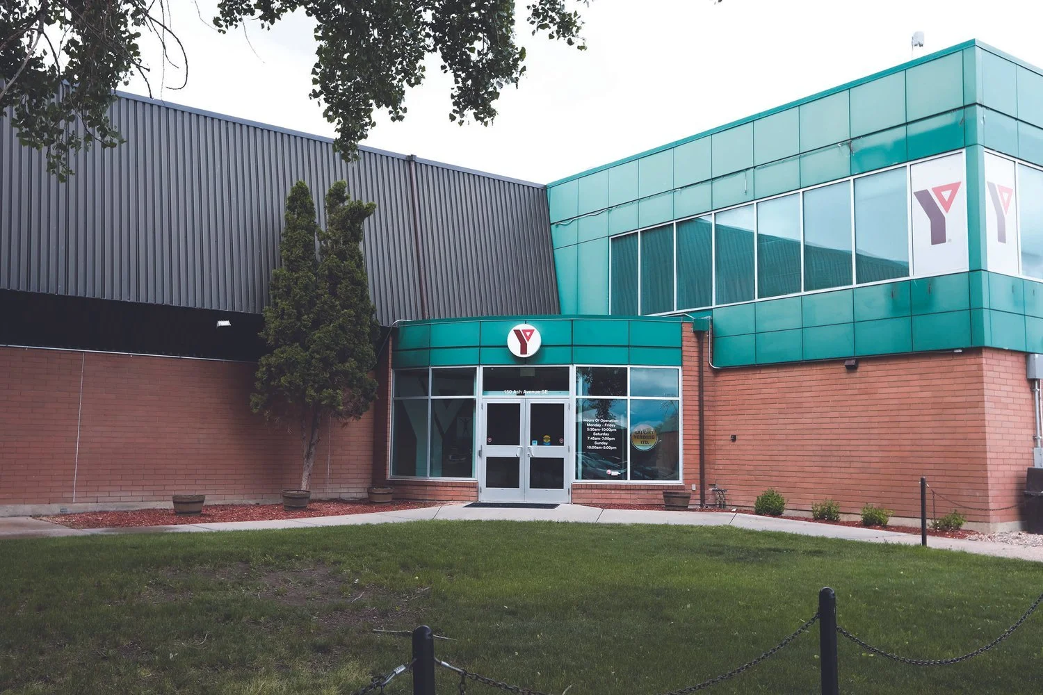 Locations & Hours | YMCA Medicine Hat