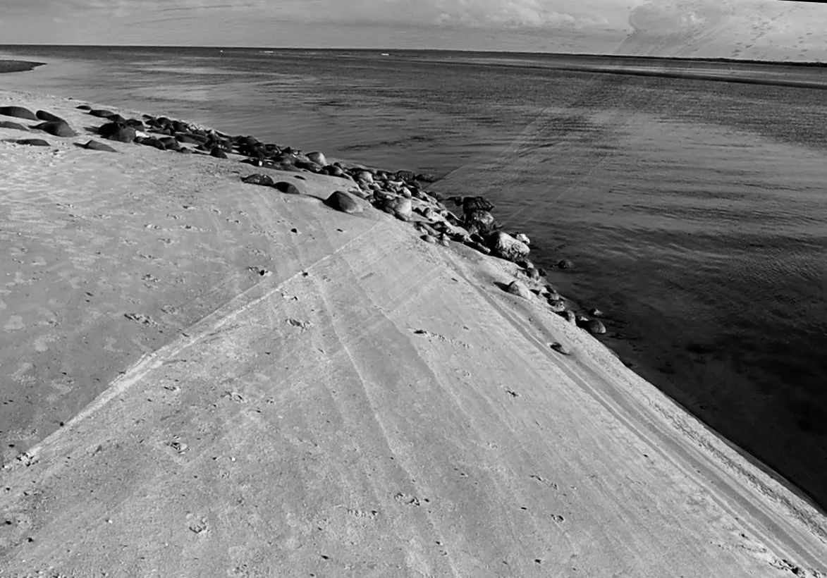 A Local’s Guide to Visiting Elliott Heads — The Lost Bilby