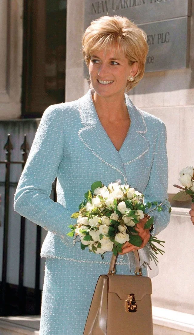 Princess Diana: A Timeless, Classic Style Icon — TheBookishFashionista