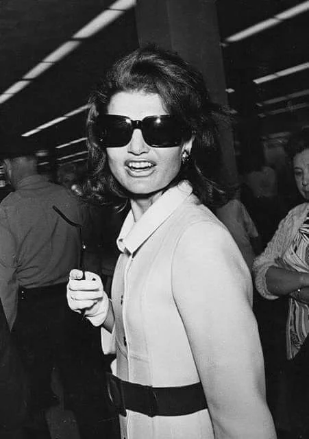 How To Dress Like Jackie Kennedy Onassis — Thebookishfashionista 5920