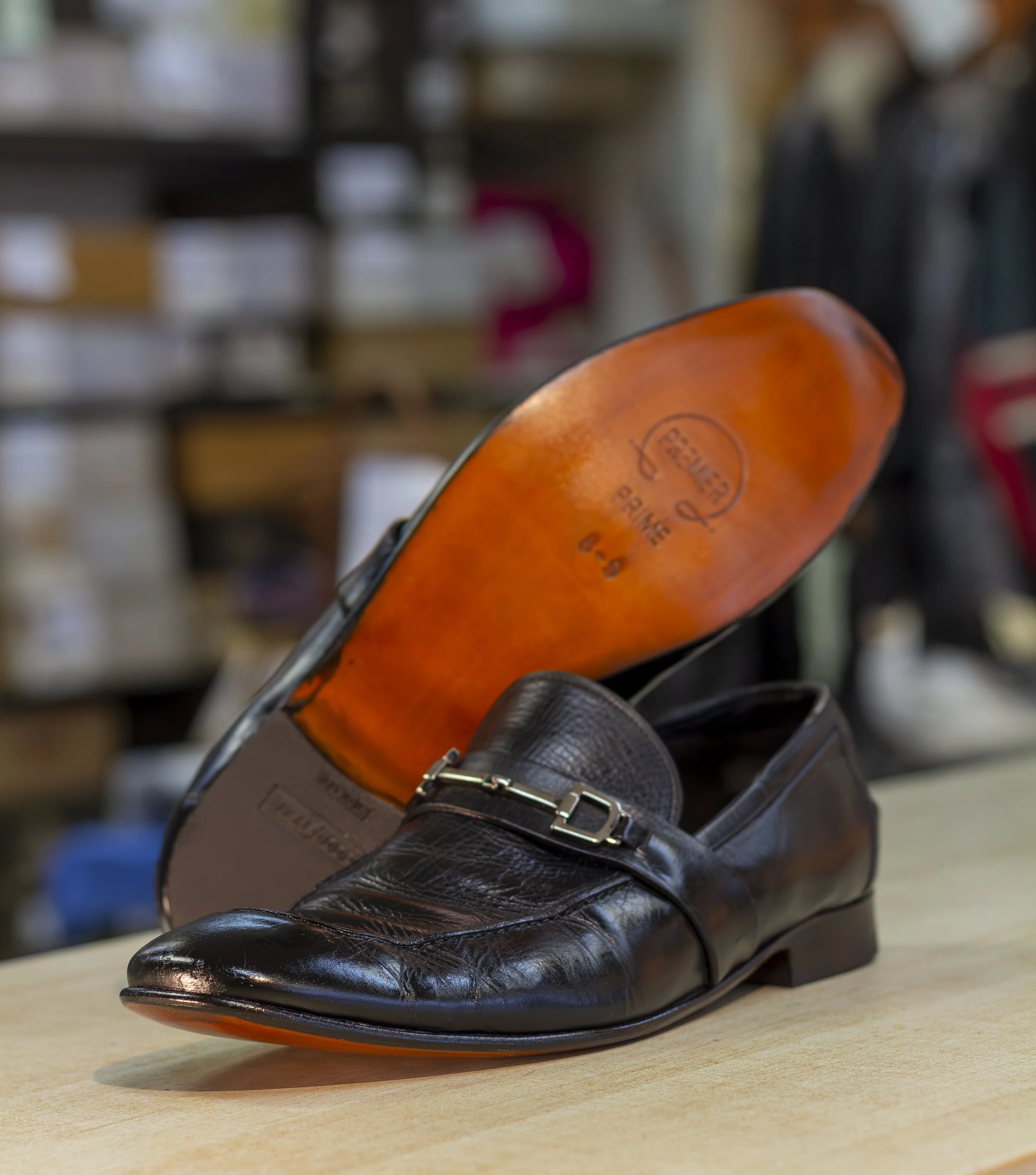 HOUSTON QUALITY SHOE REPAIR