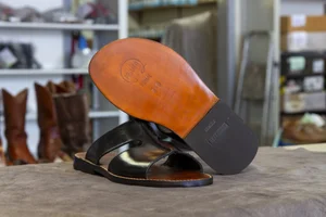 HOUSTON QUALITY SHOE REPAIR