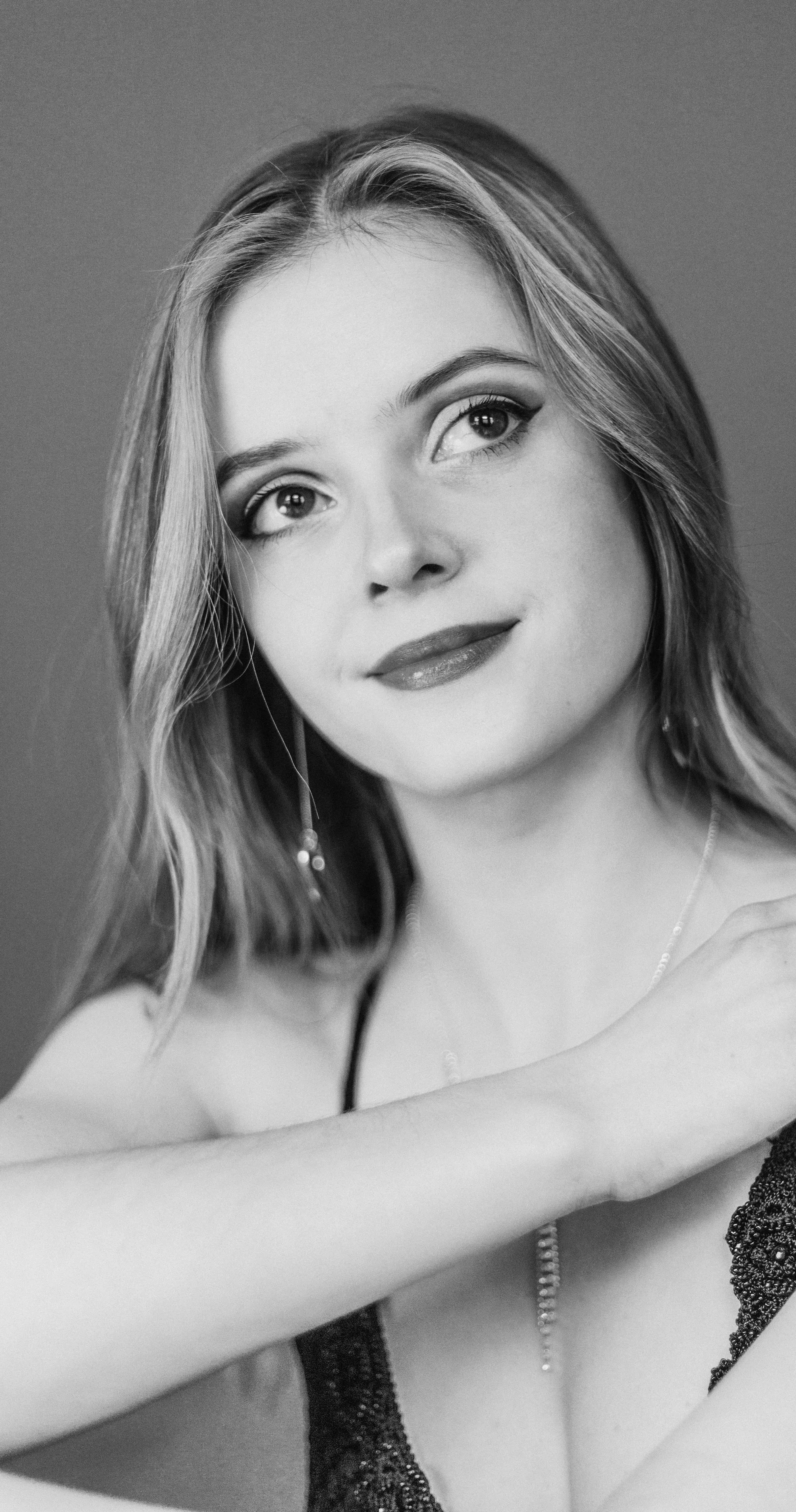 Biography — Eleanor Grant