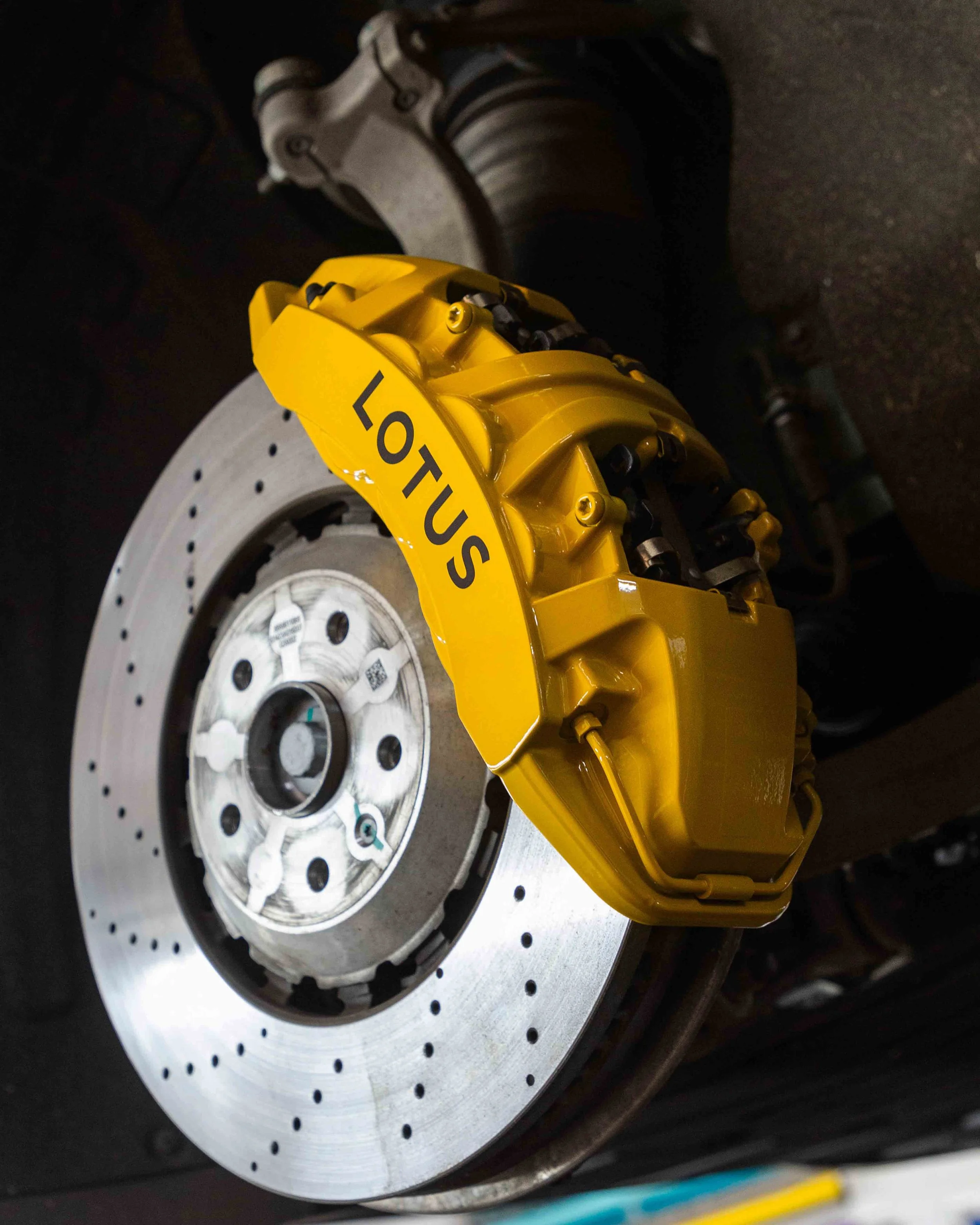 Professional Brake Caliper Painting Service in The Cotswolds ...