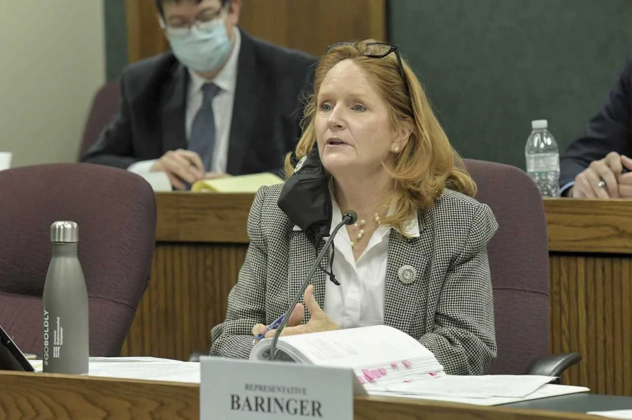 Donna Baringer for St. Louis