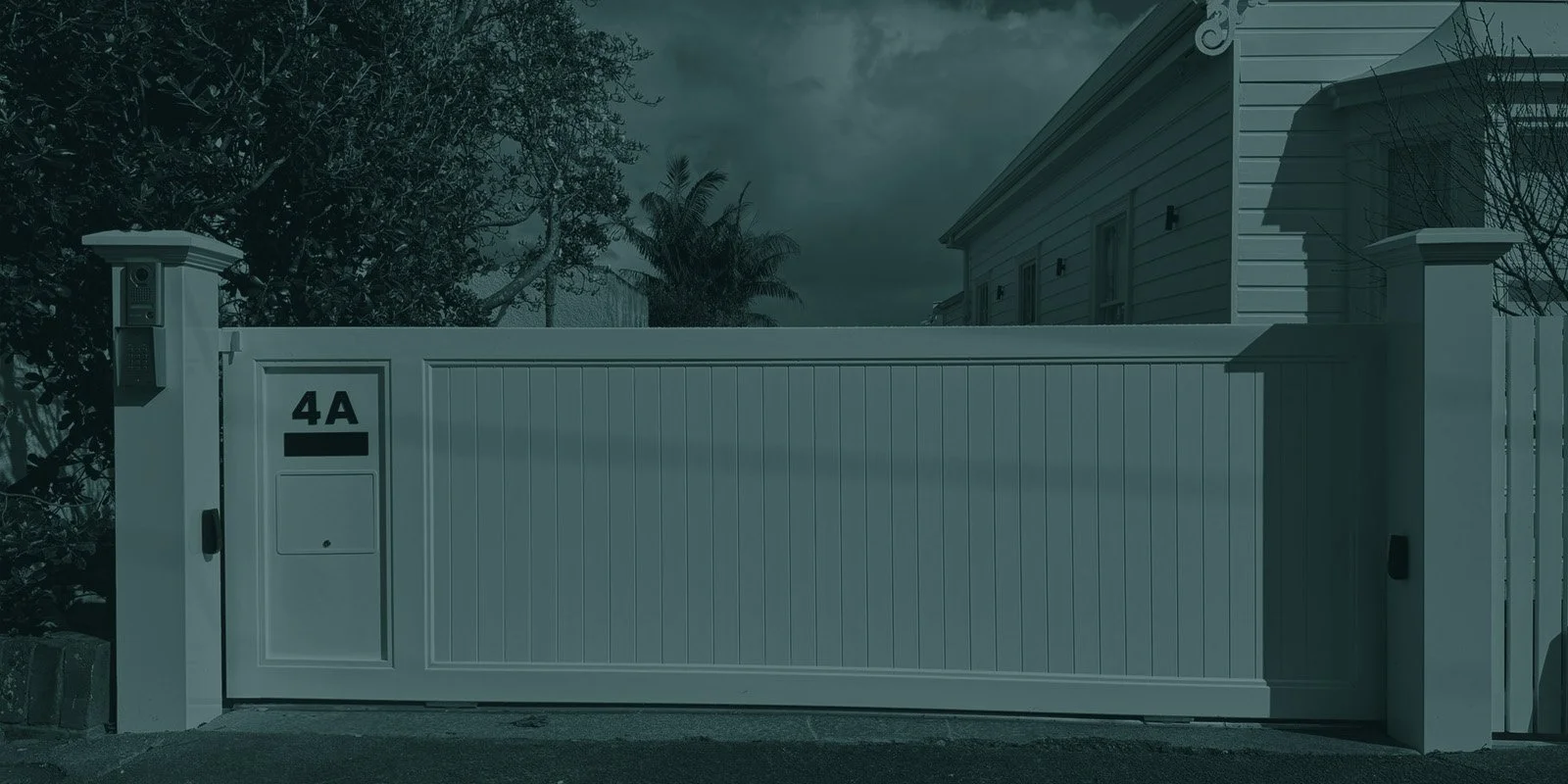 Traditional Gates — Bullrush Fence & Gate