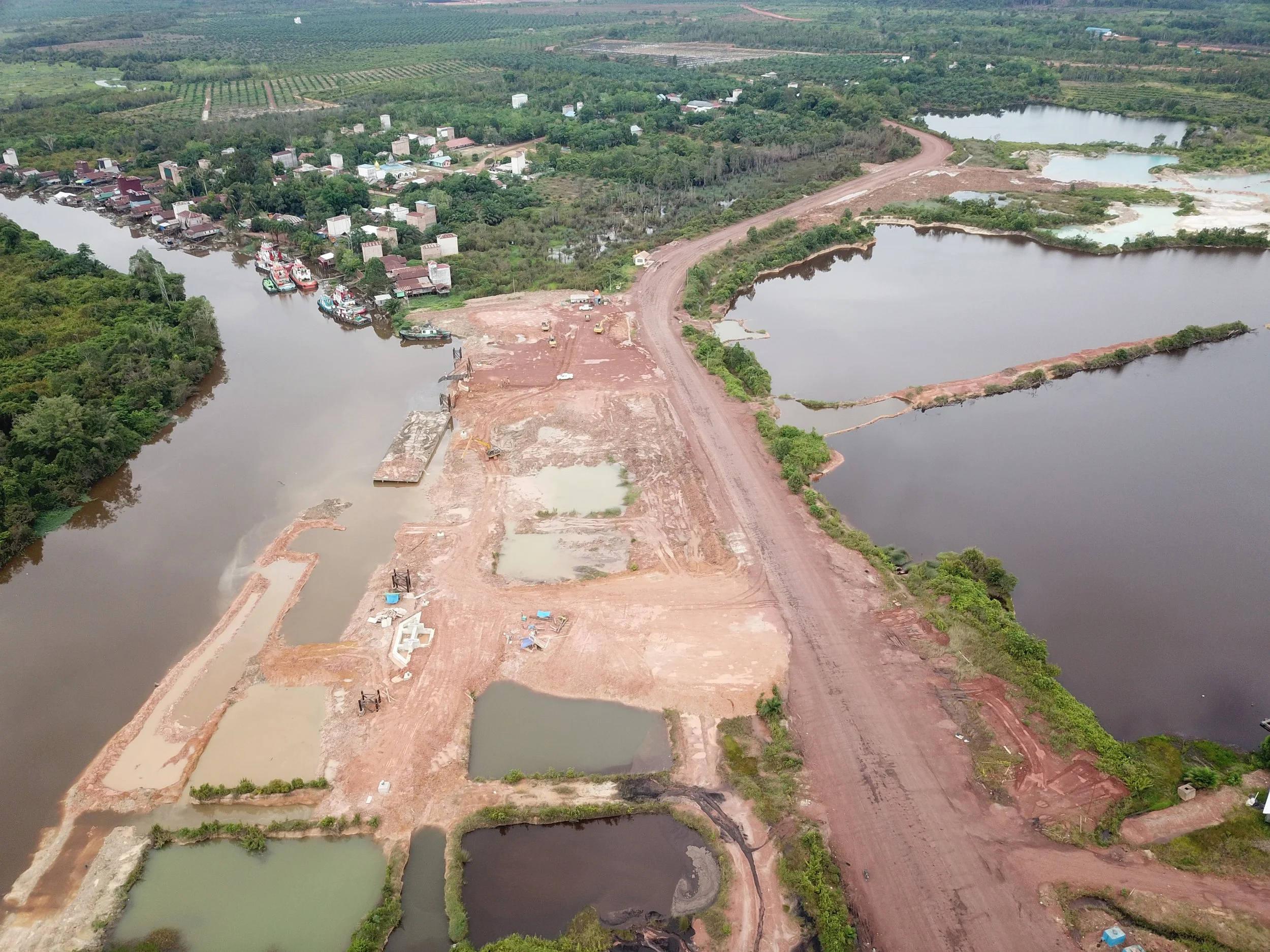 ABOUT — MENTAYA COAL