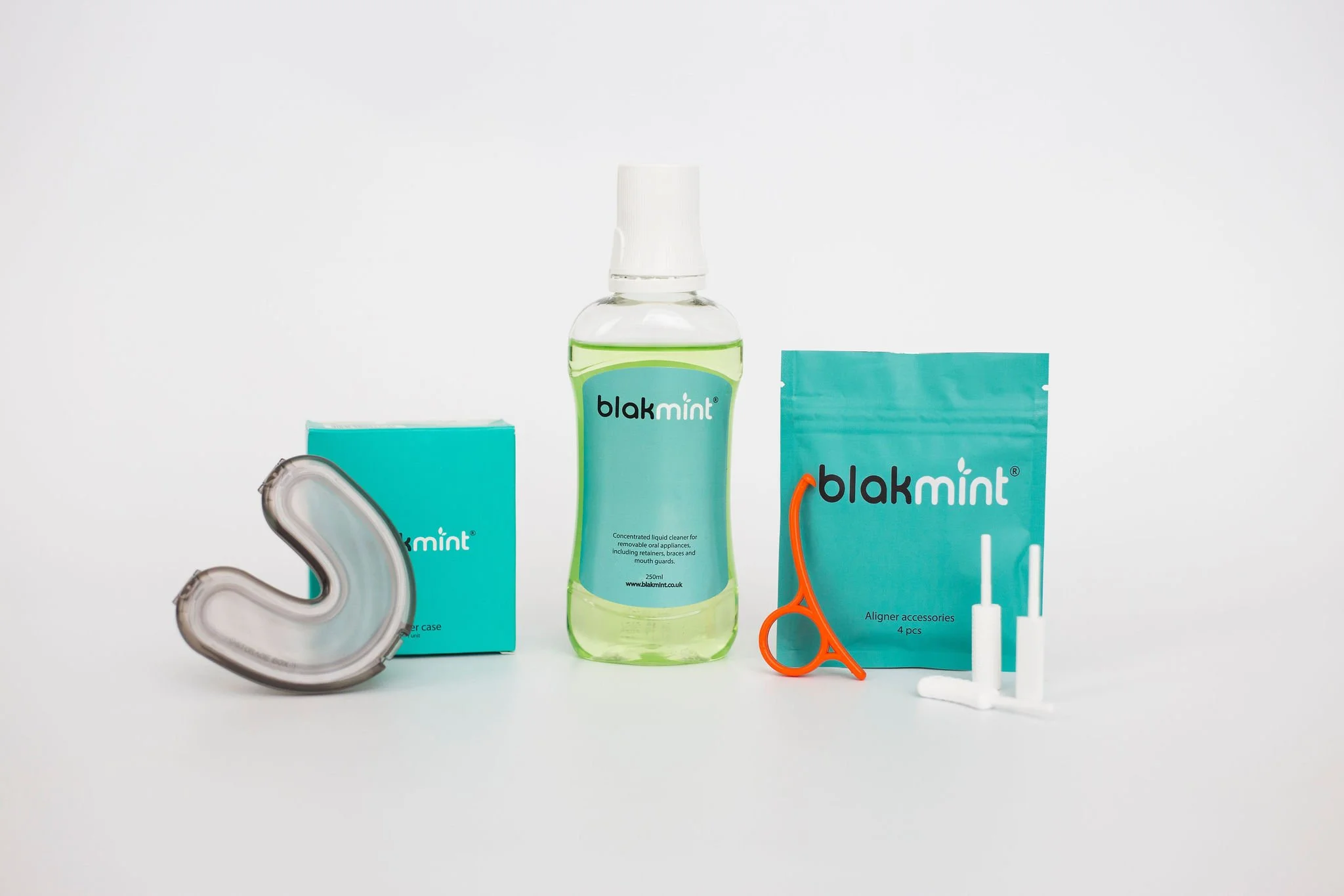 Retainer cleaner | toothbrush for braces | retainer cleaning | cleaning ...