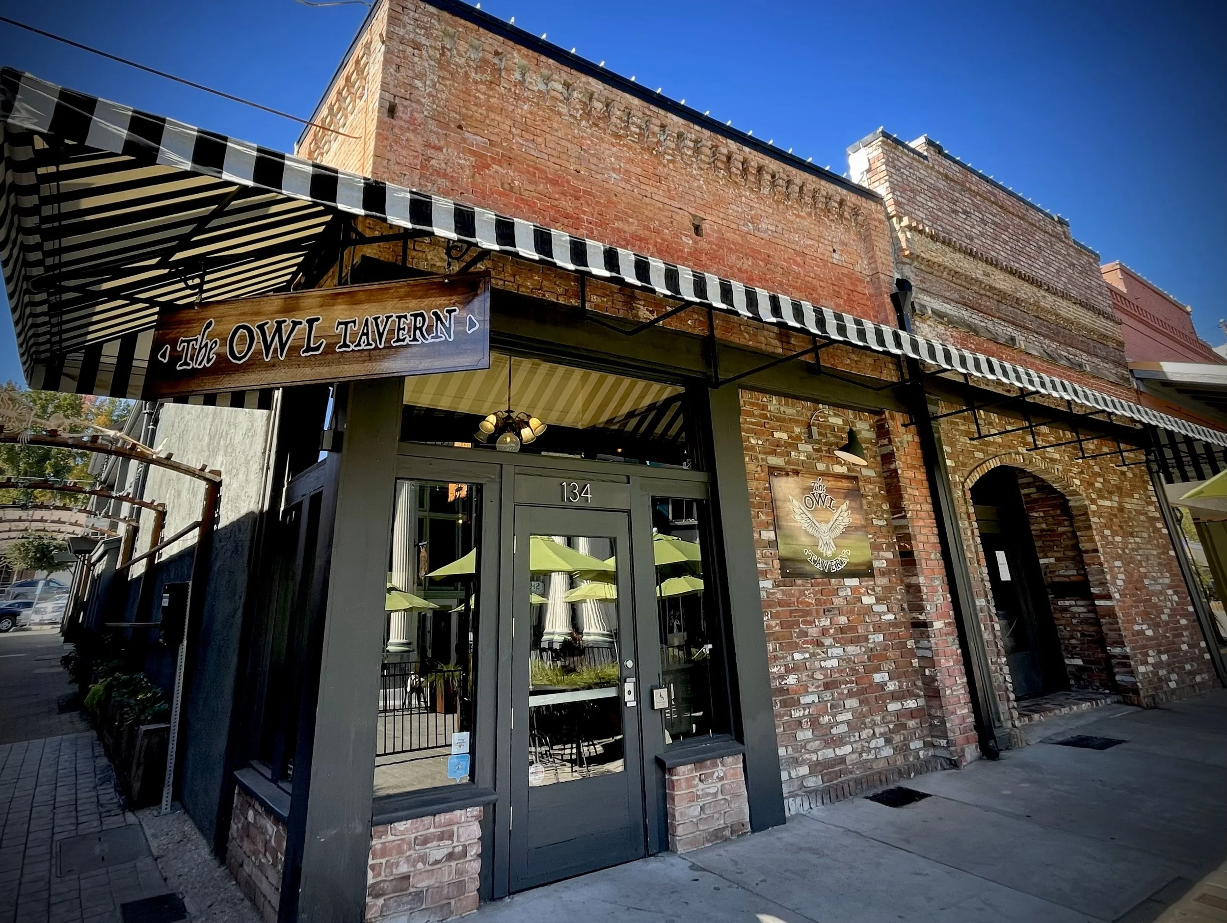 Visit — The Owl Tavern