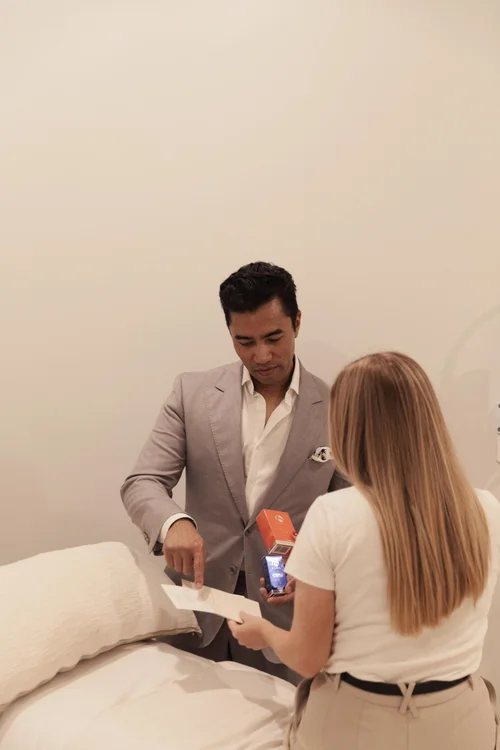 Dr Ian Chinsee - Surgical Scarring guide