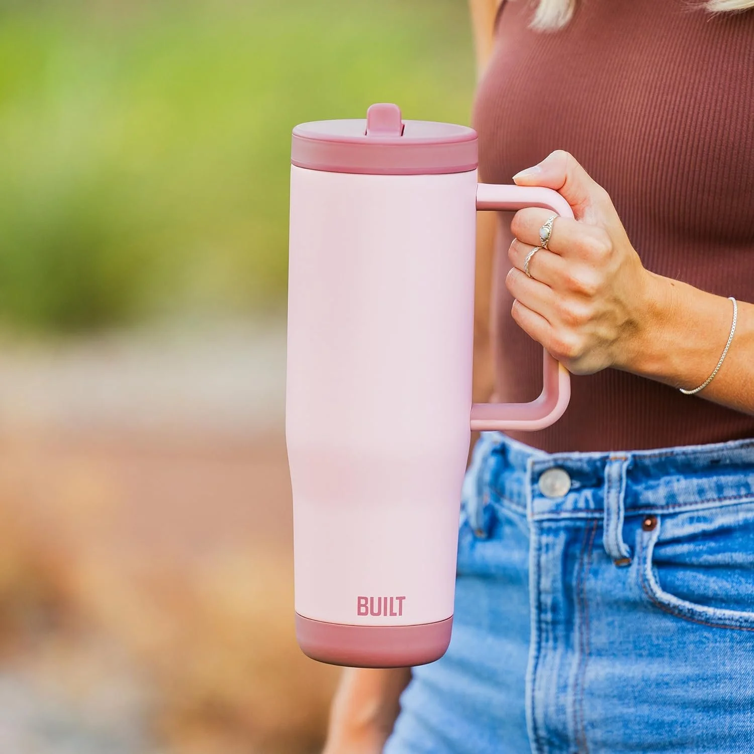 20 Stanley Alternatives That Rival The Viral Tumbler