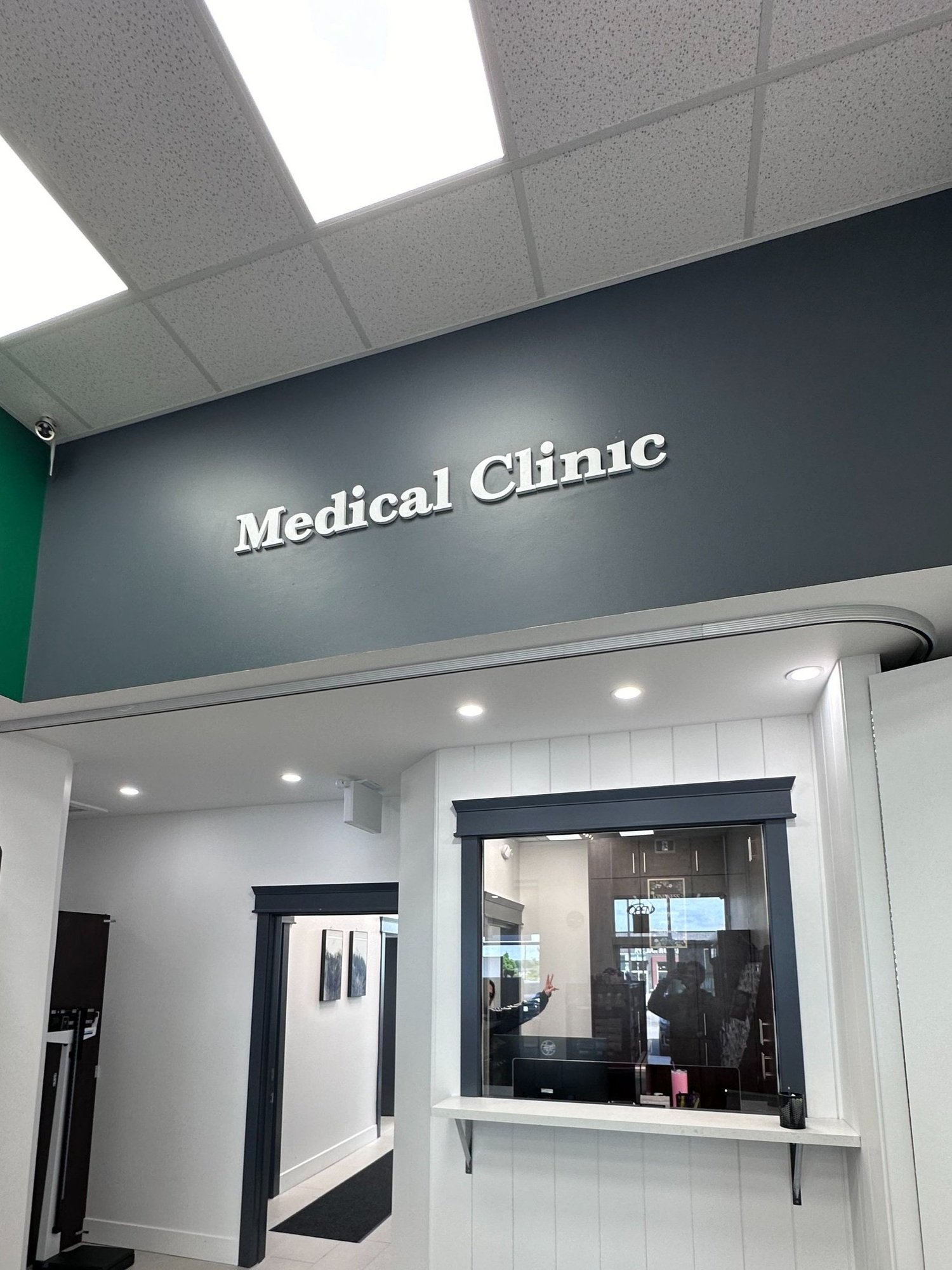Uptown Guardian Pharmacy & Medical Clinic | Visit Today for Expert ...