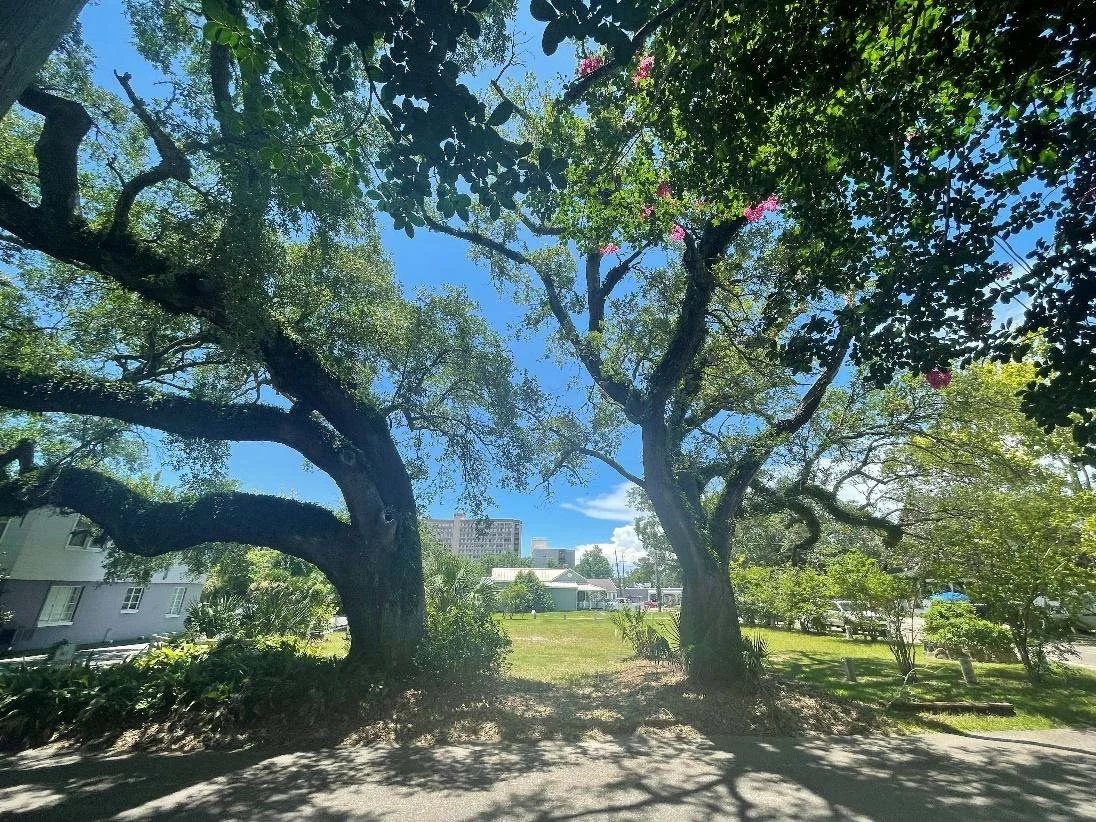 About — THE PULLMAN HOUSE